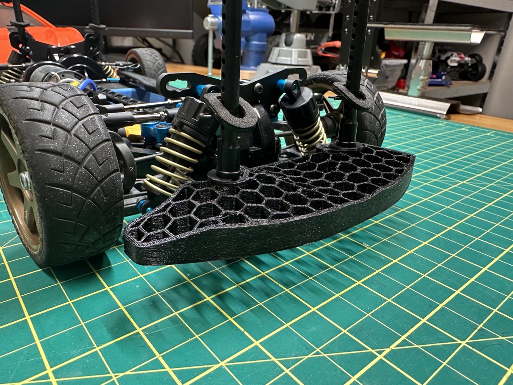 TT02 TPU Bumper par yzfr6drw | Téléchargez gratuitement un modèle STL ...