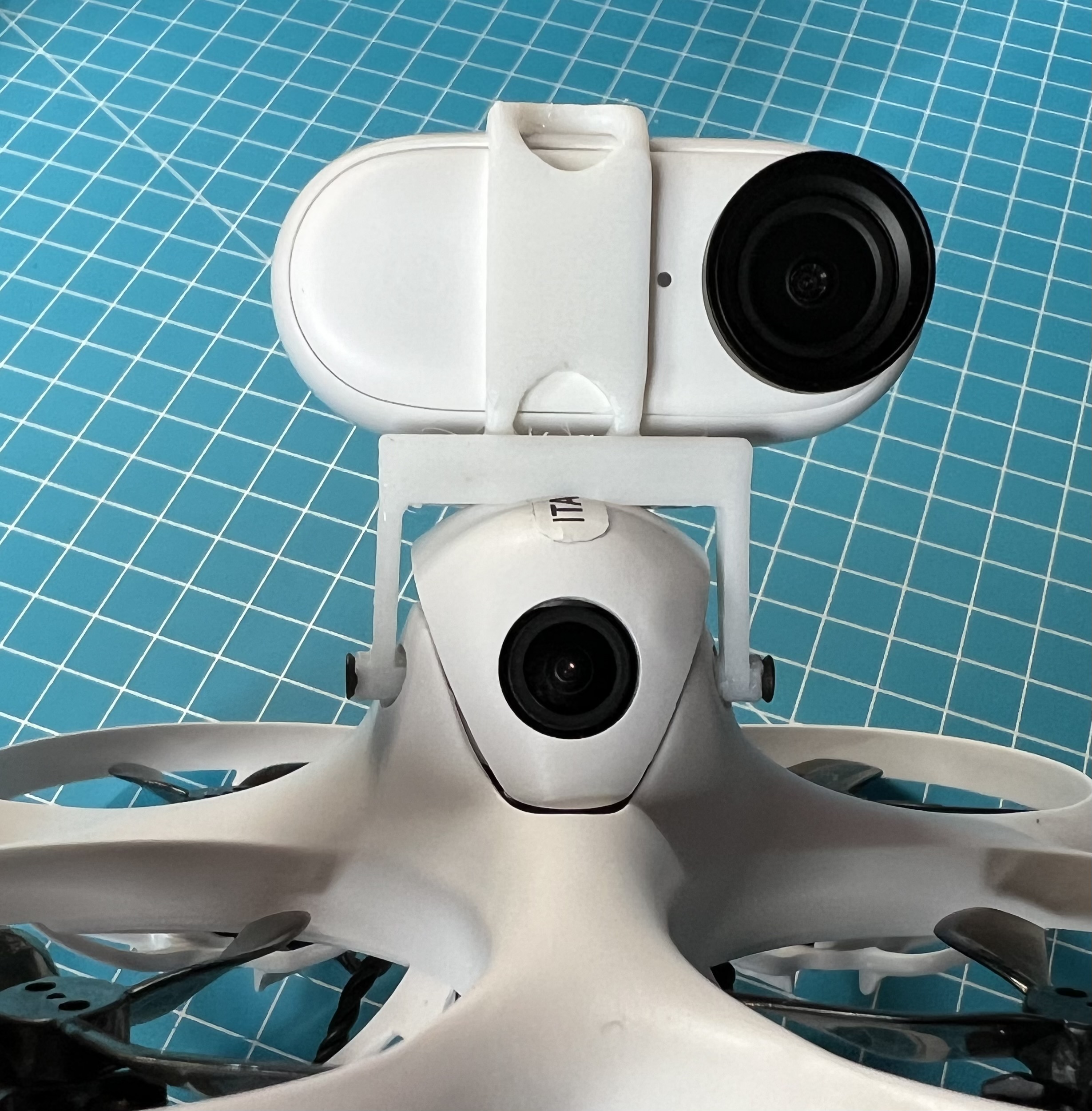 BetaFPV Cetus X mount for Ista360 GO2 von Gianluca Bigagli ...