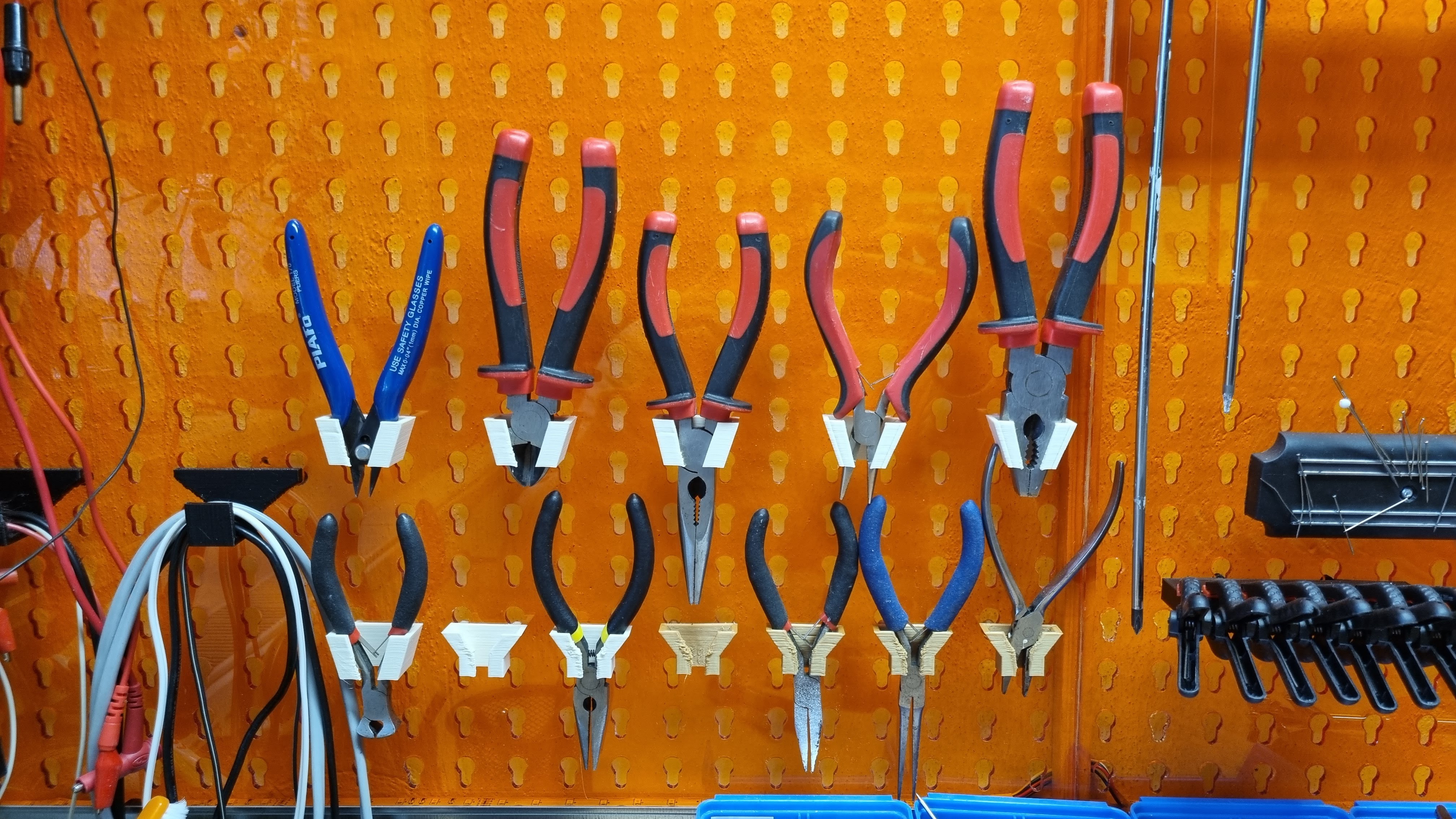 Pegboard tools holders by Juraj 3D Guru Cervenan | Download free STL ...