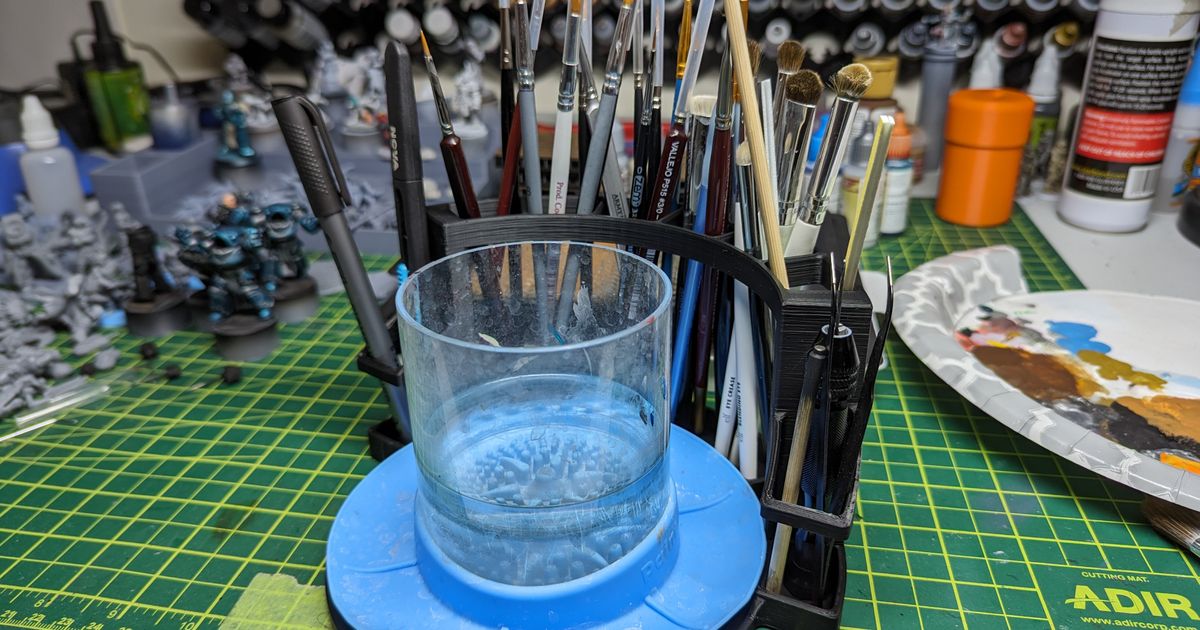 Paintbrush holder by Chris Schantz | Download free STL model ...