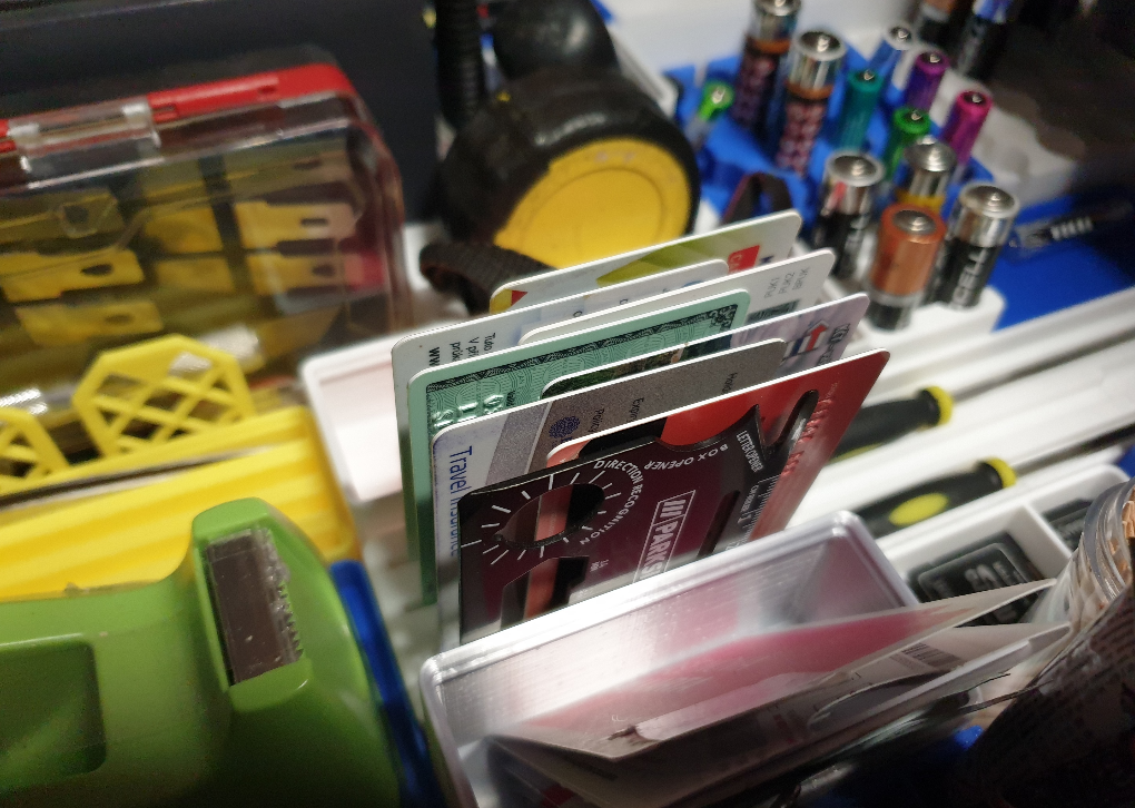 Gridfinity Credit, Debet Card or Membership Cards Holder by Oak | Download free STL model ...