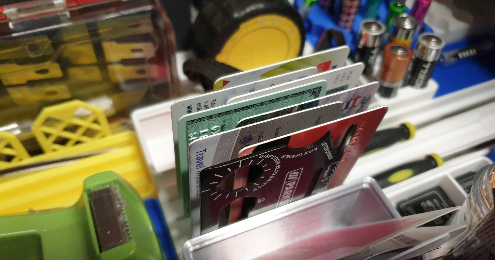 Gridfinity Credit, Debet Card or Membership Cards Holder by Oak ...