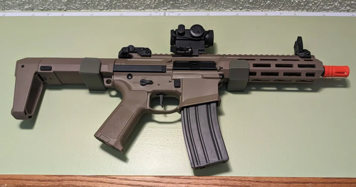 Wall Mount for Airsoft Rifle - Matrix "Calico Jack" AKA Double Eagle ...