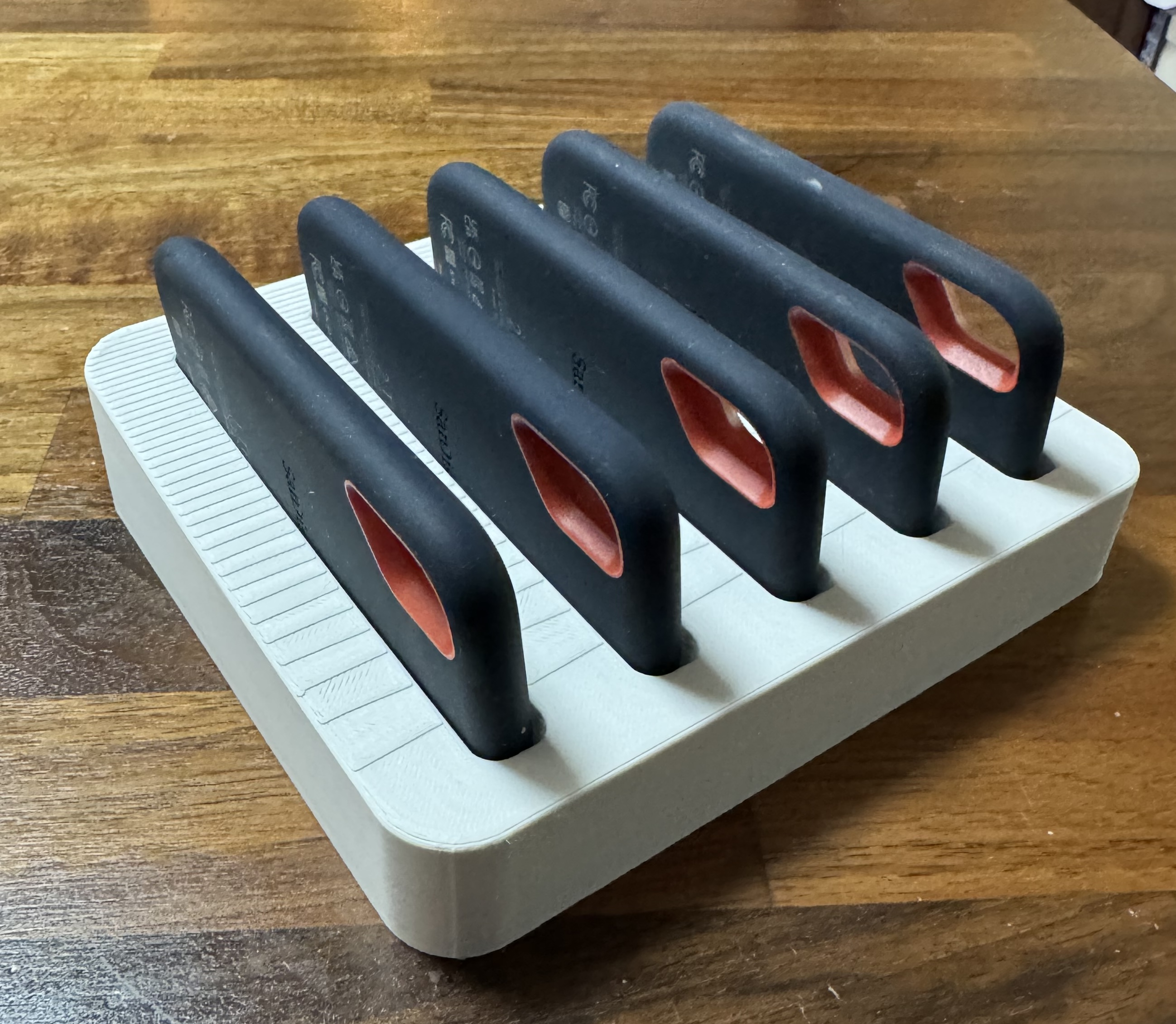 SanDisk Extreme SSD Rack (5 Slot) by nivo | Download free STL model ...