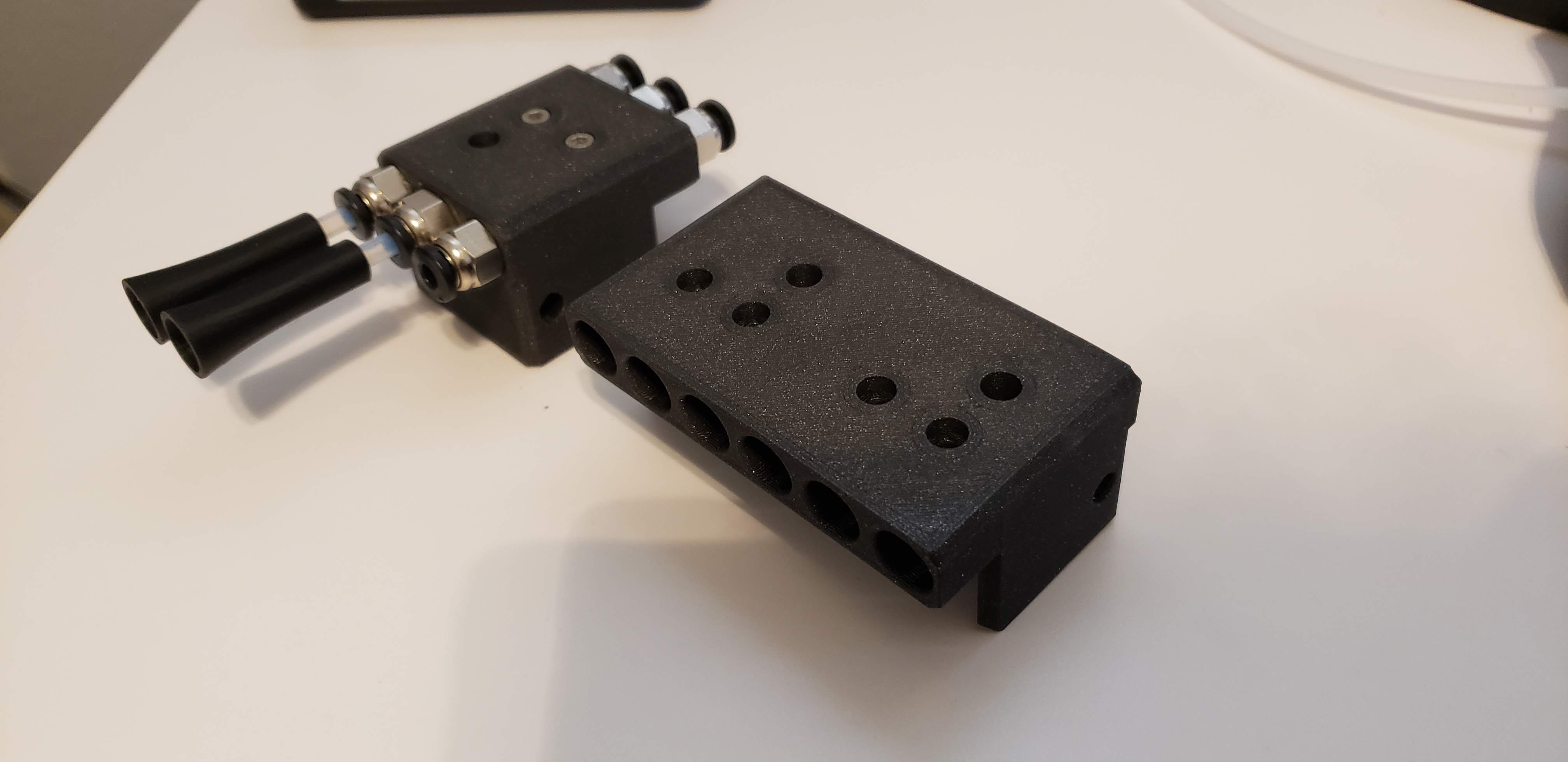 XL Filament Sensor Blocks (3x and 6x) with PC4-M10 Passthrough Fittings ...