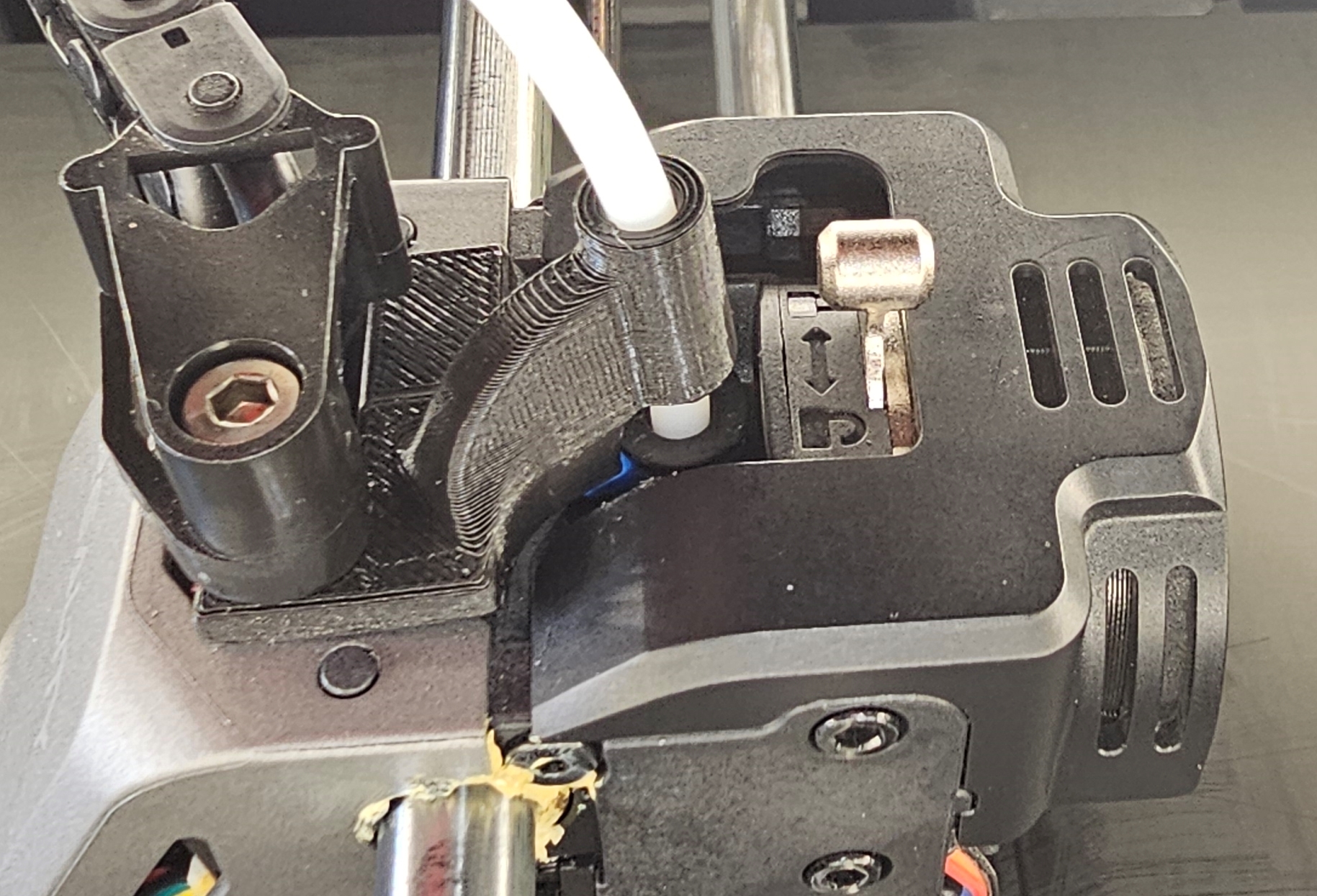 Bowden Guide/Support for K1 MAX by Alan | Download free STL model ...