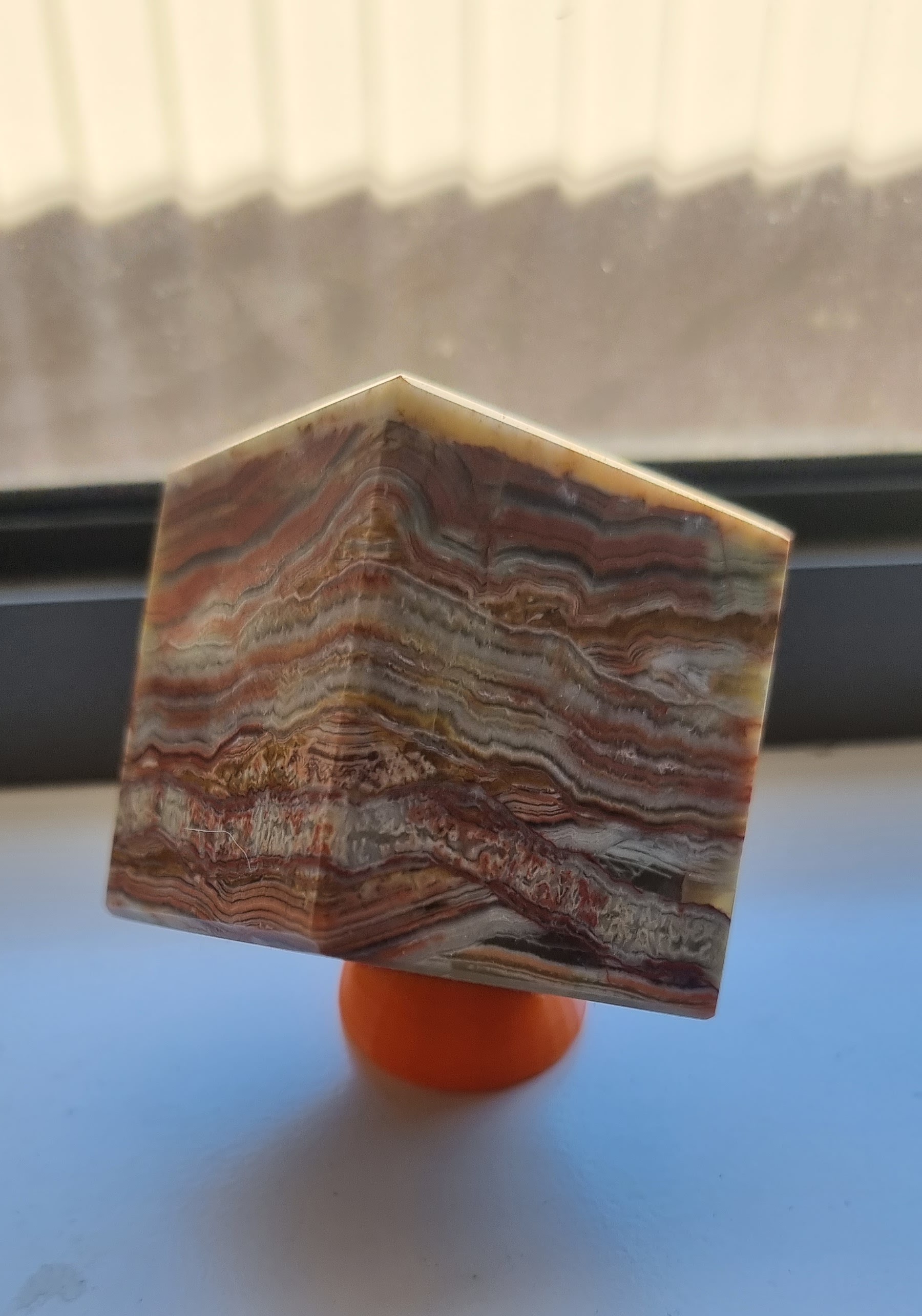 angled cube holder (for cut stones/minerals) by jayantor | Download ...