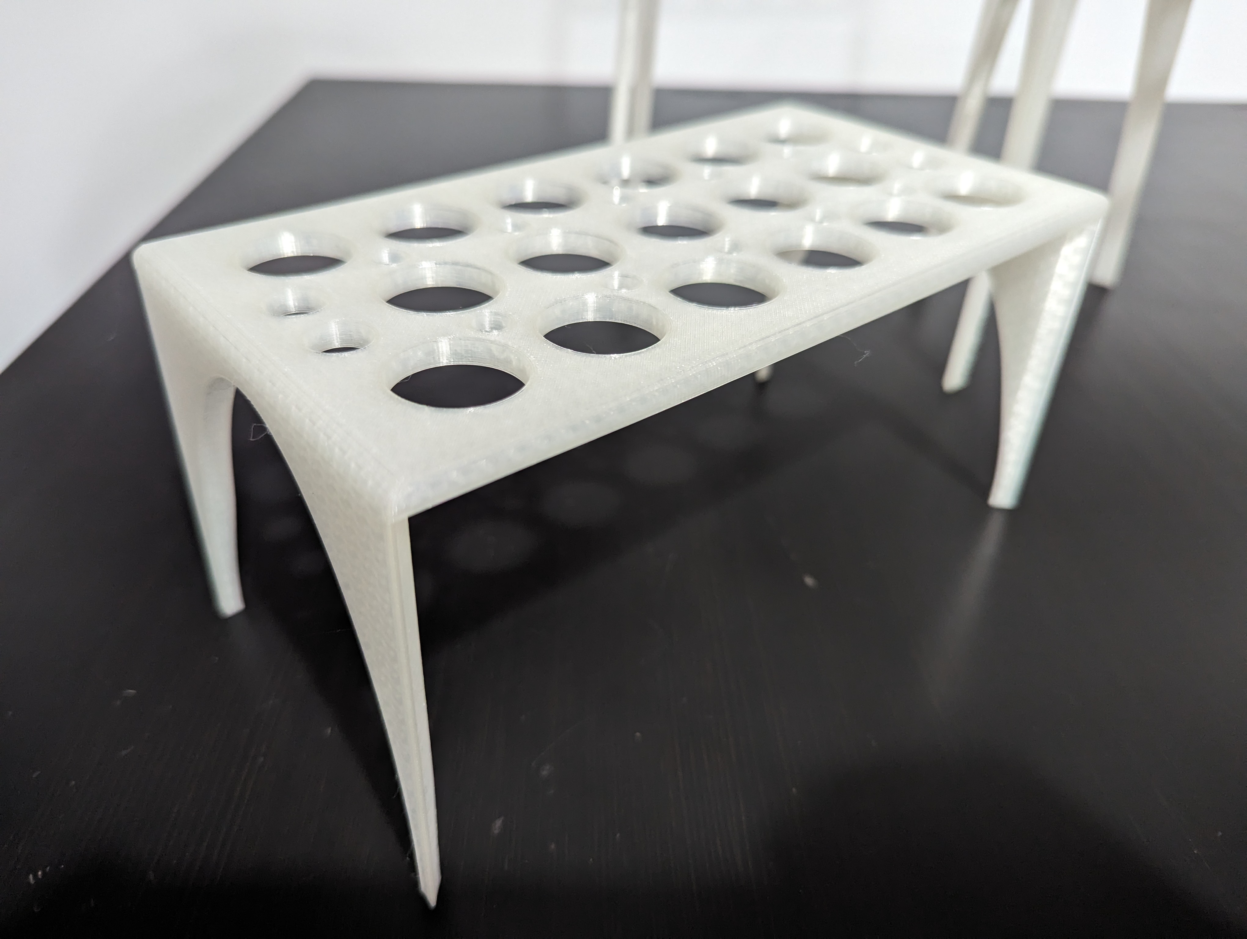 Minimalist Display Stands by SeriousBug | Download free STL model ...