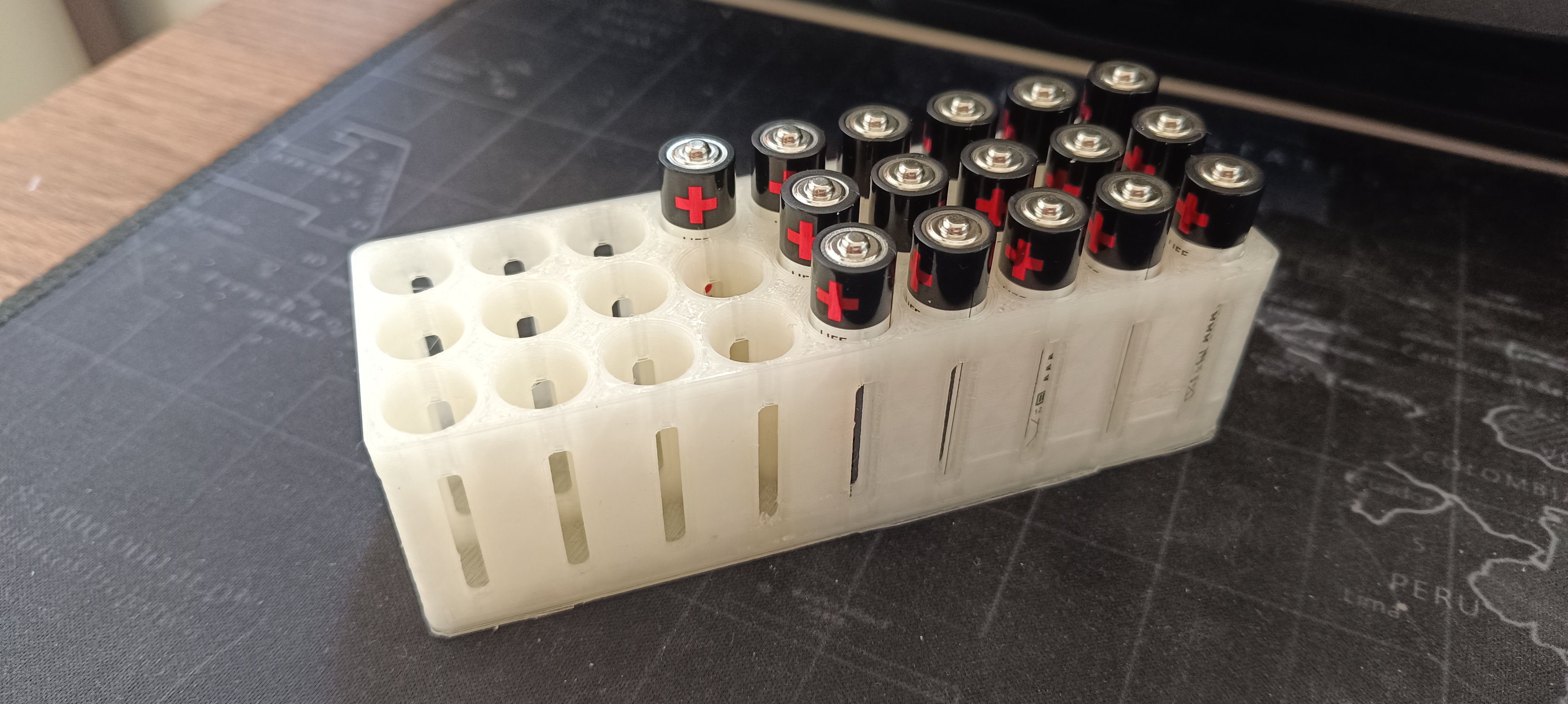 AAA Battery Box by Jarosław Wójcicki | Download free STL model ...
