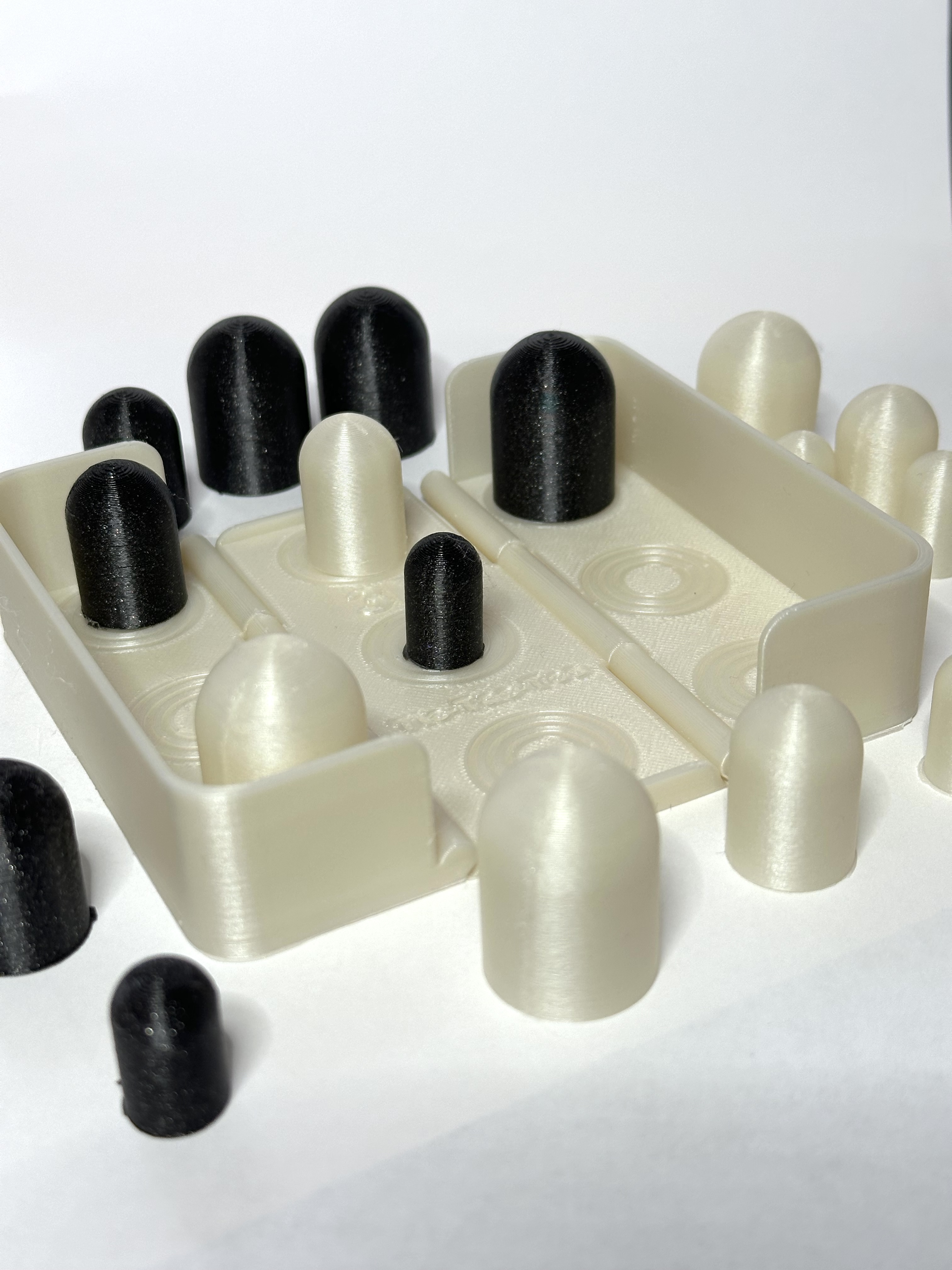 3D Tic-Tac-Toe in a print in place box by bvbreukelen | Download free ...