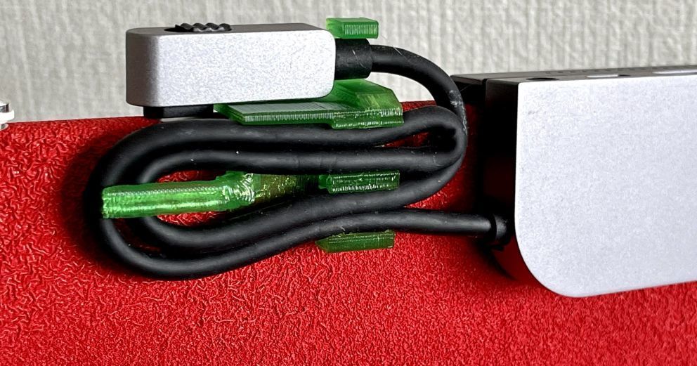 BASEUS USB-C HUB CABLE ORGANIZER CLIP by CodeName X | Download free STL ...