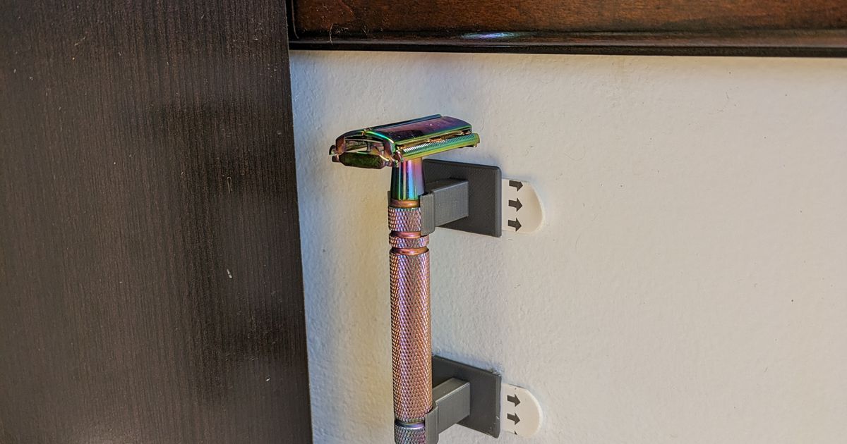 Safety razor click-in wall mount for Weishi razors (12mm) by Keith ...