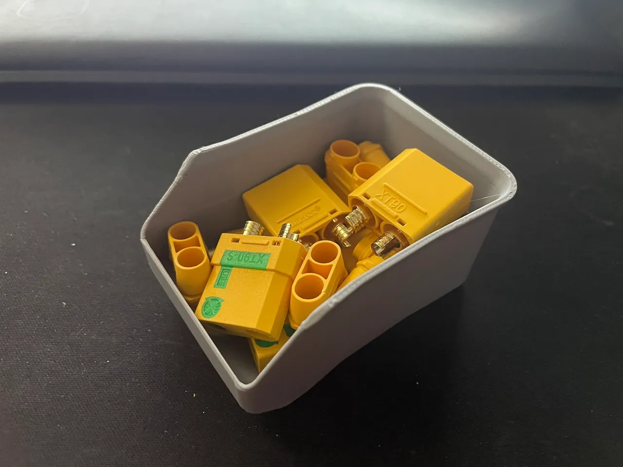 "VersaVault" - Stackable Storage Box without middle wall by LeoMGames ...