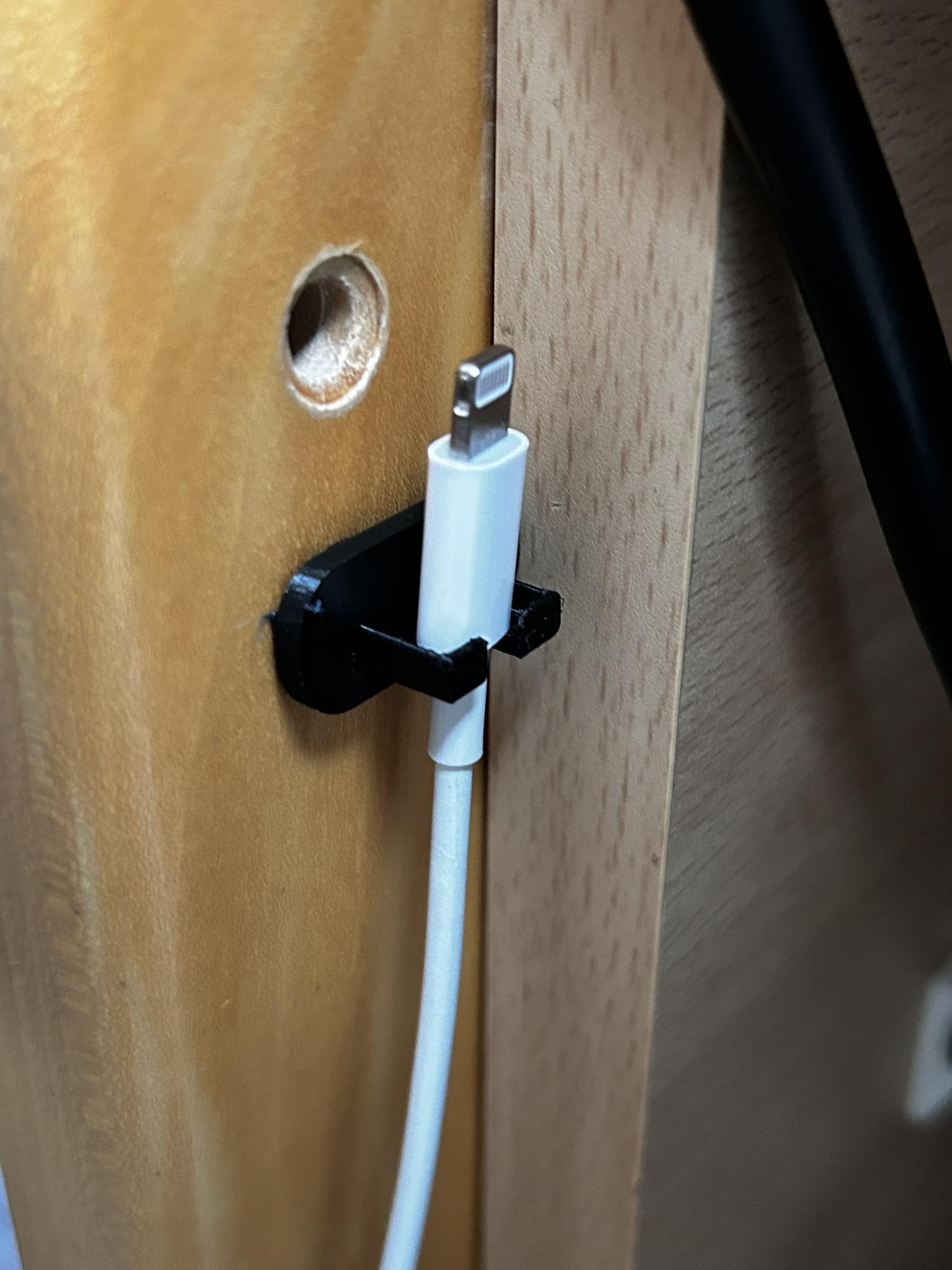 Simple cable holder by Lucas | Download free STL model | Printables.com