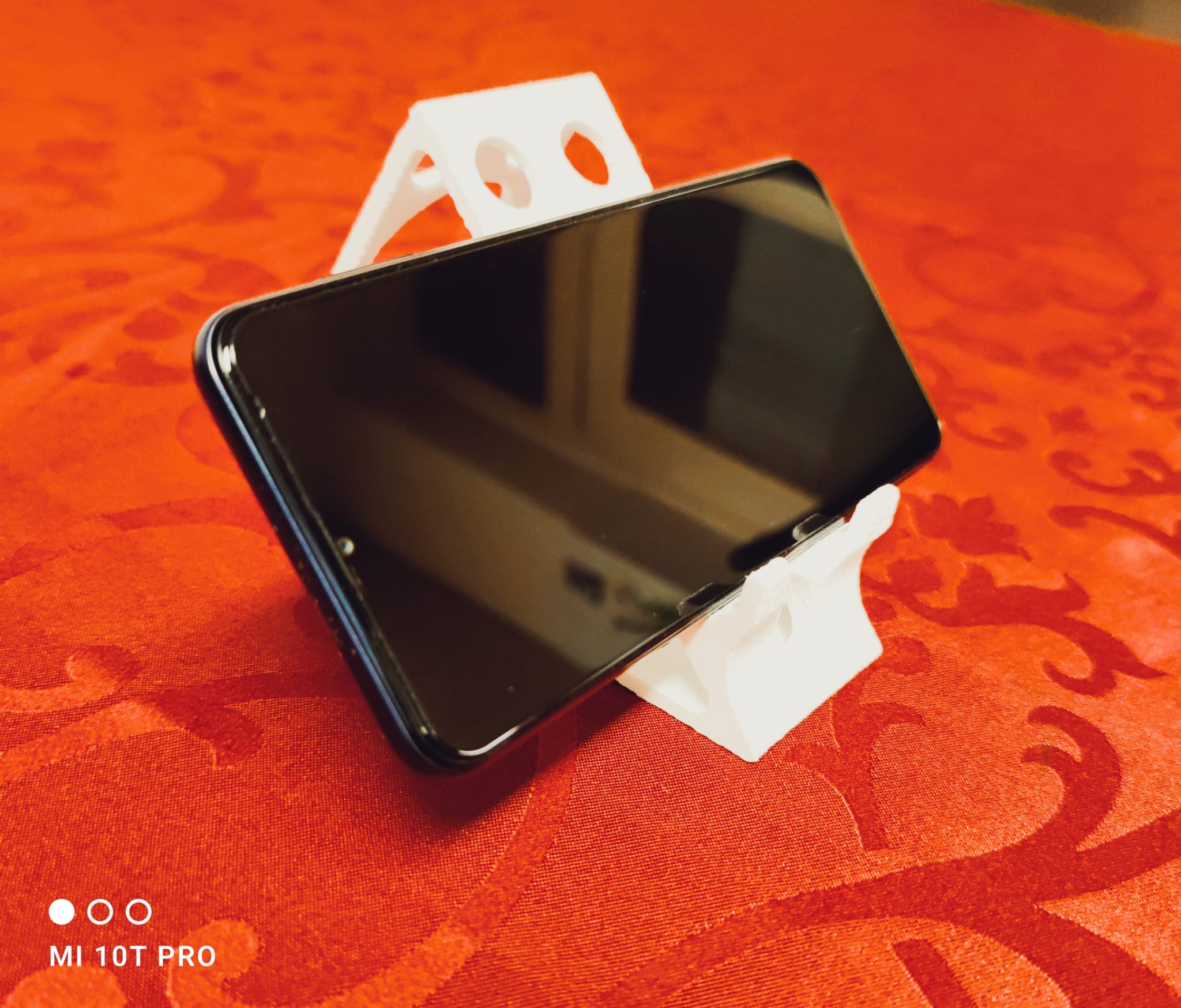 Mobil / Phone stand by Mihai-Gabriel | Download free STL model ...