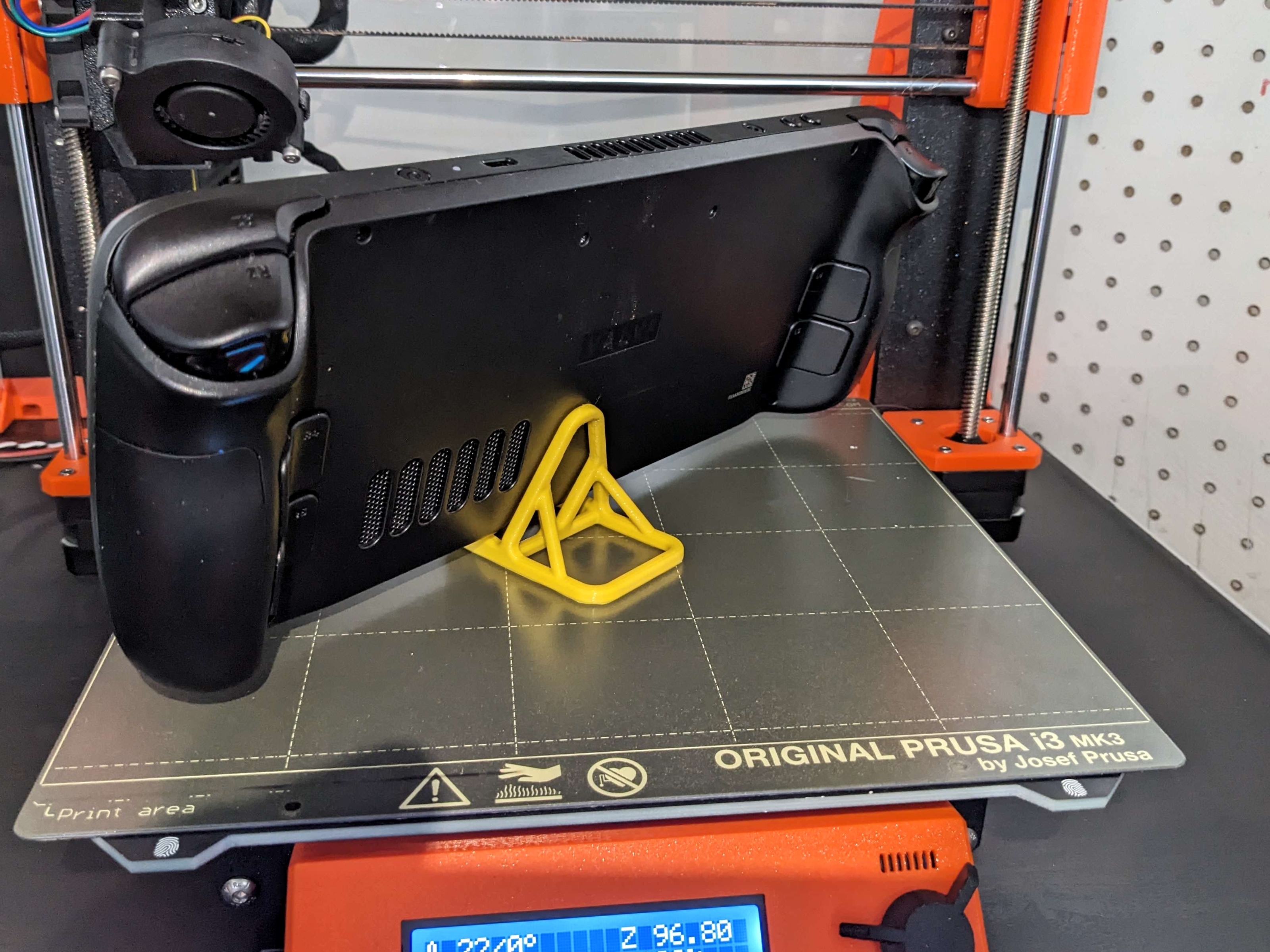 Steam Deck Simple Stand by sqrgl | Download free STL model | Printables.com