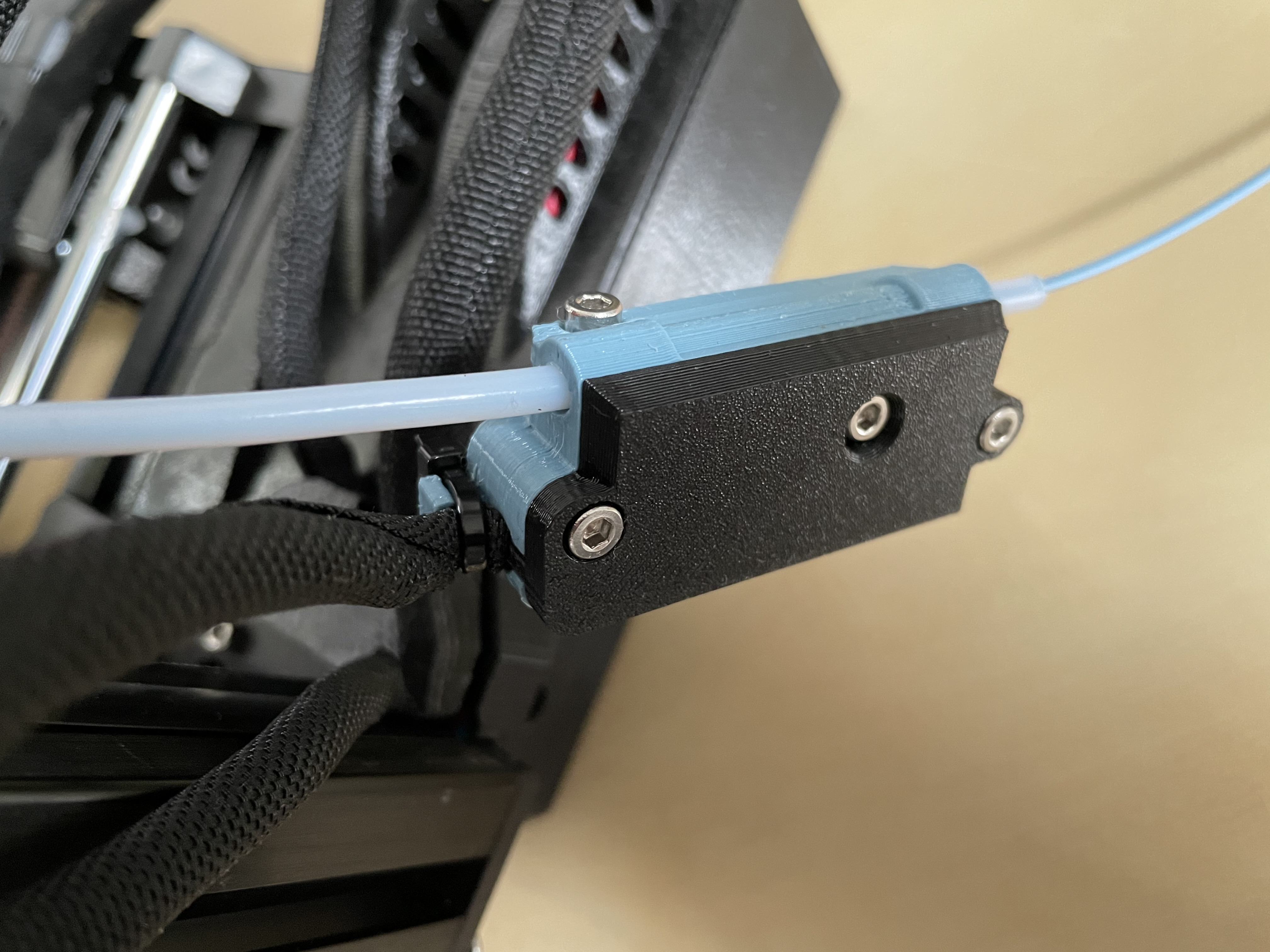 Filament Sensor Cable Tie Fix - Prusa MINI by TimTwix | Download free ...