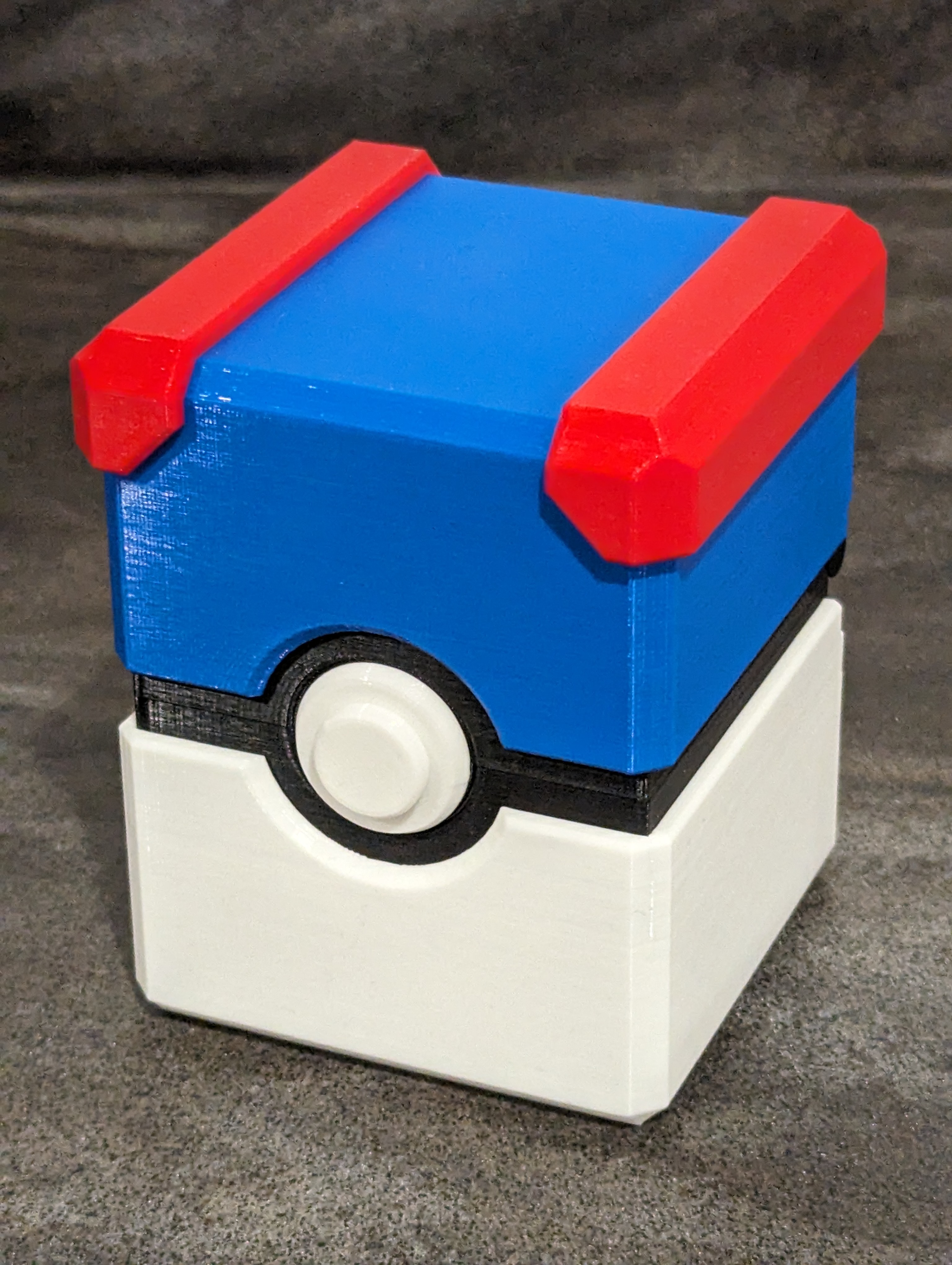 Hinged & Latching Pokeball Card Box by FightTheFoo | Download free STL ...