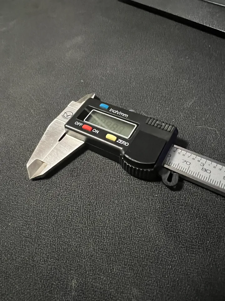 Digital Caliper Battery Cover by Jenstheclown | Download free STL model ...
