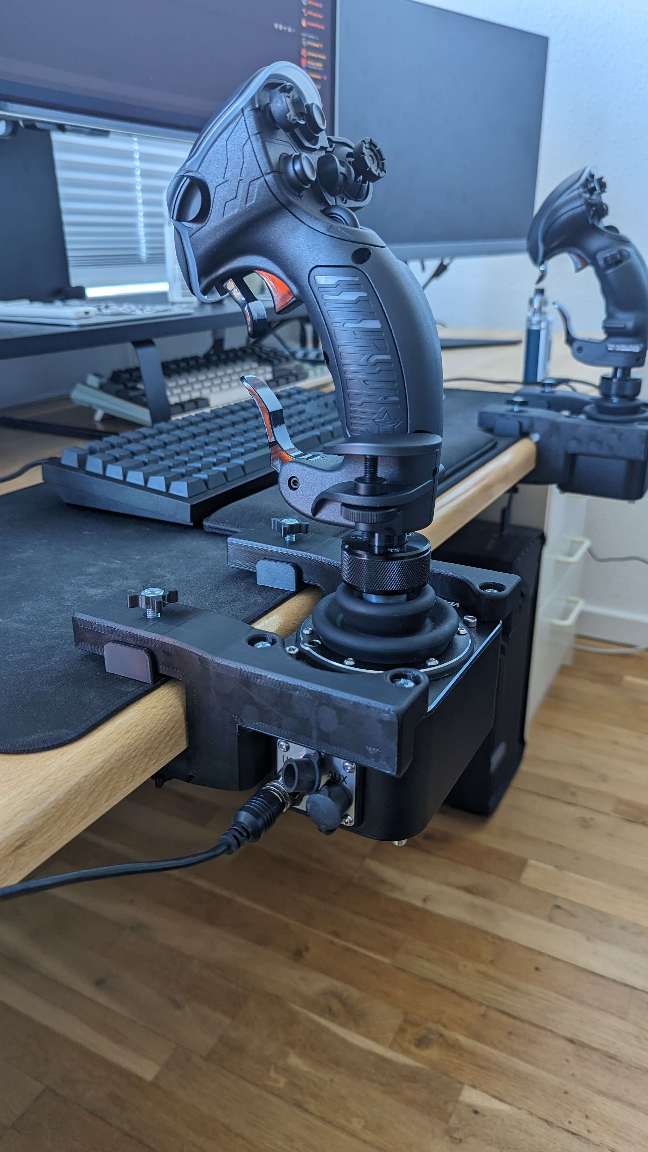 Virpil VPC WarBRD-D Base Desk Mount by Pene | Download free STL model | Printables.com
