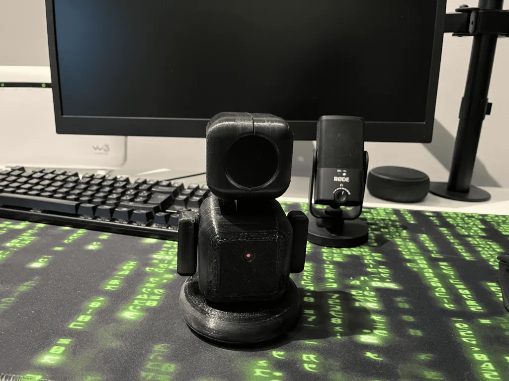 Momy-Desk-Robot by Momysnow | Download free STL model | Printables.com