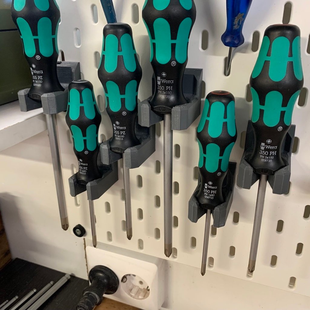 SKADIS WERA SCREWRIVER MOUNTS by TJDesign | Download free STL model ...