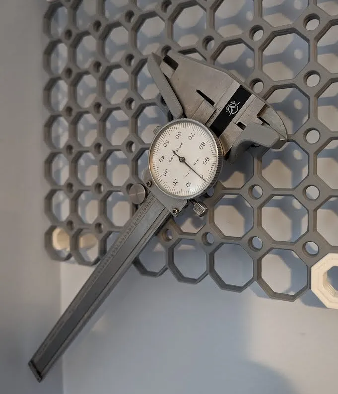 Caliper Snap Mount for Multiboard by JoKneeMo | Download free STL model ...