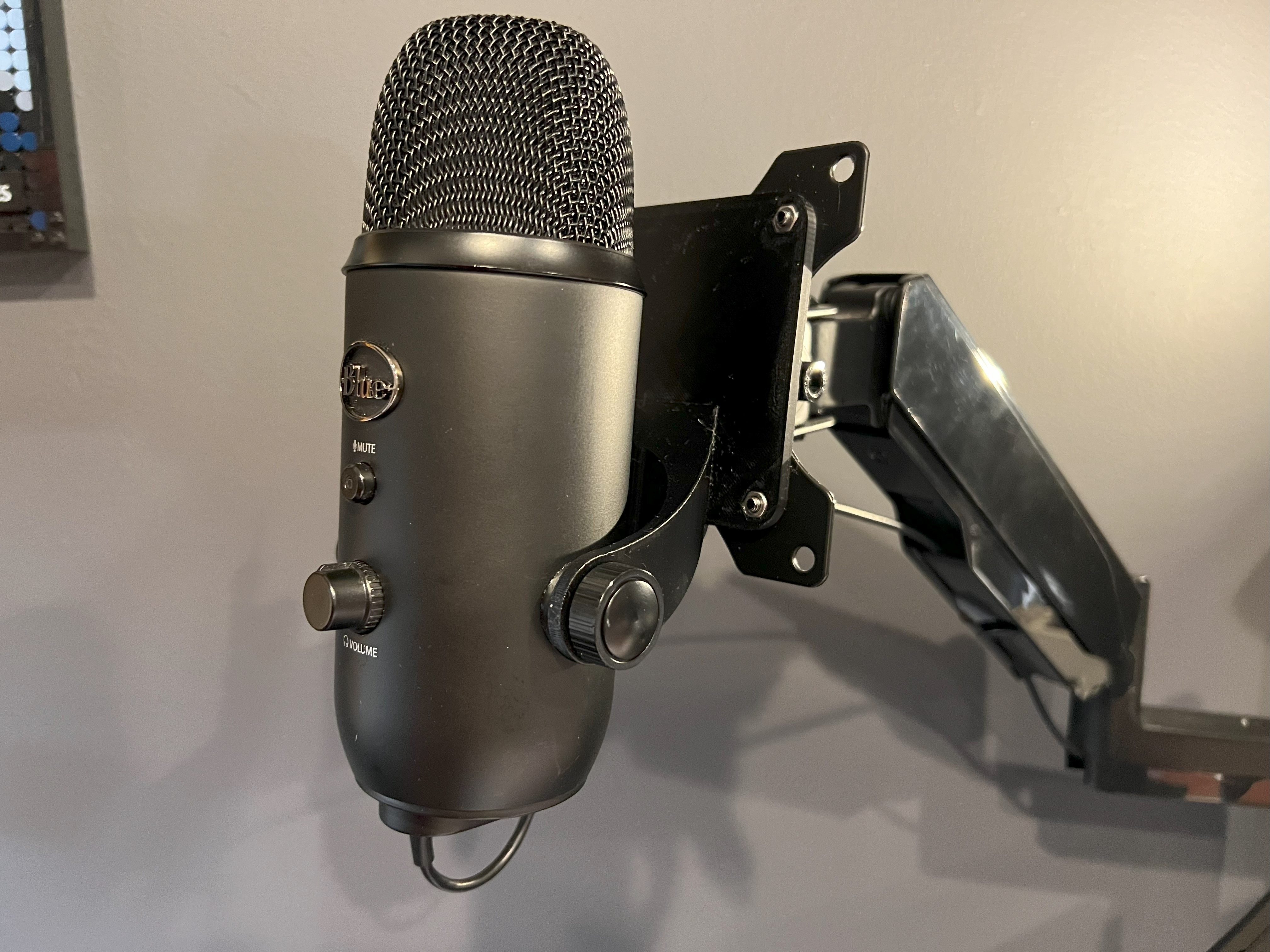 Blue Yeti 75x75 VESA Mount by rkaiser87 | Download free STL model ...