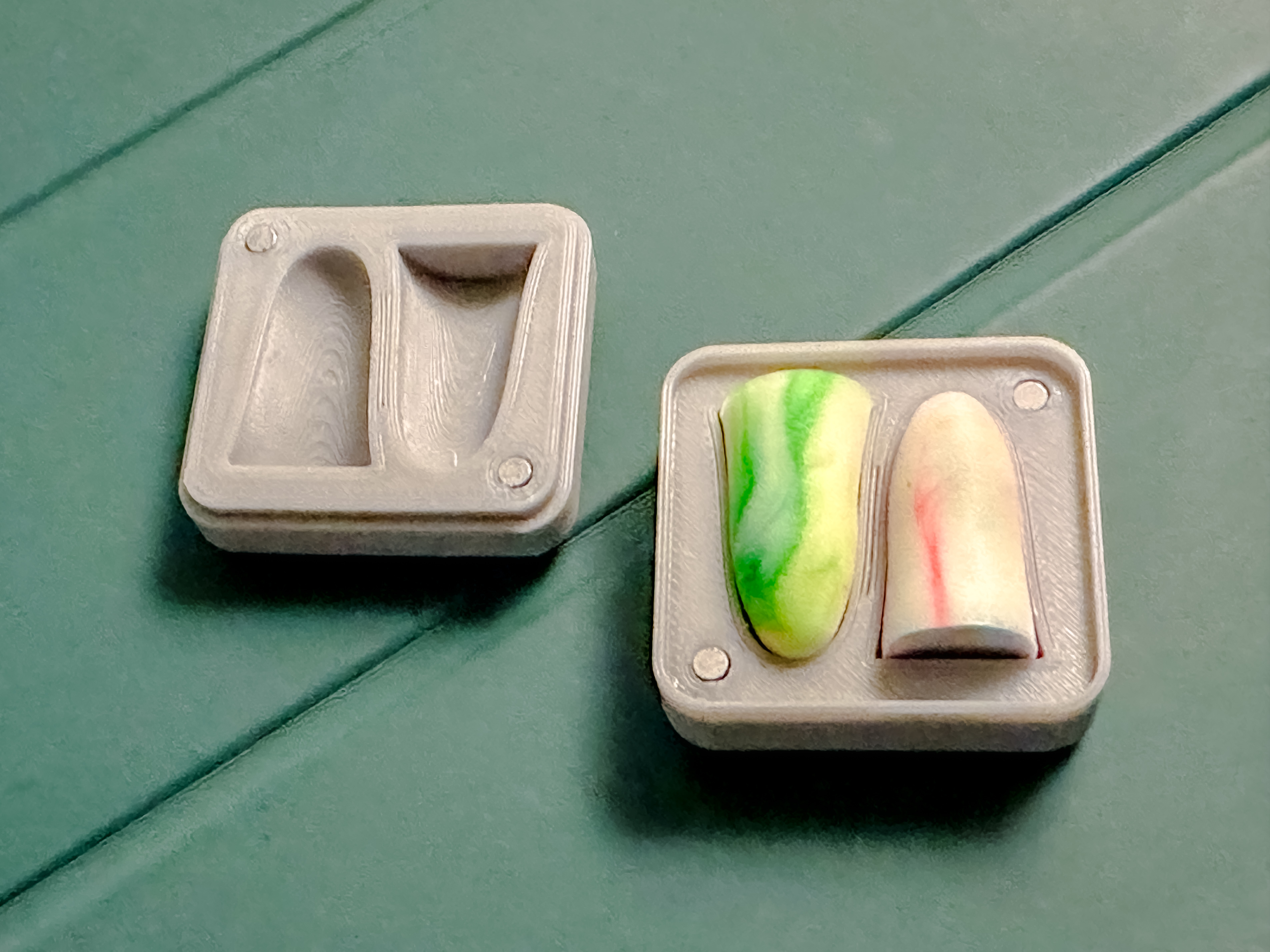 Earplug box by Fara | Download free STL model | Printables.com