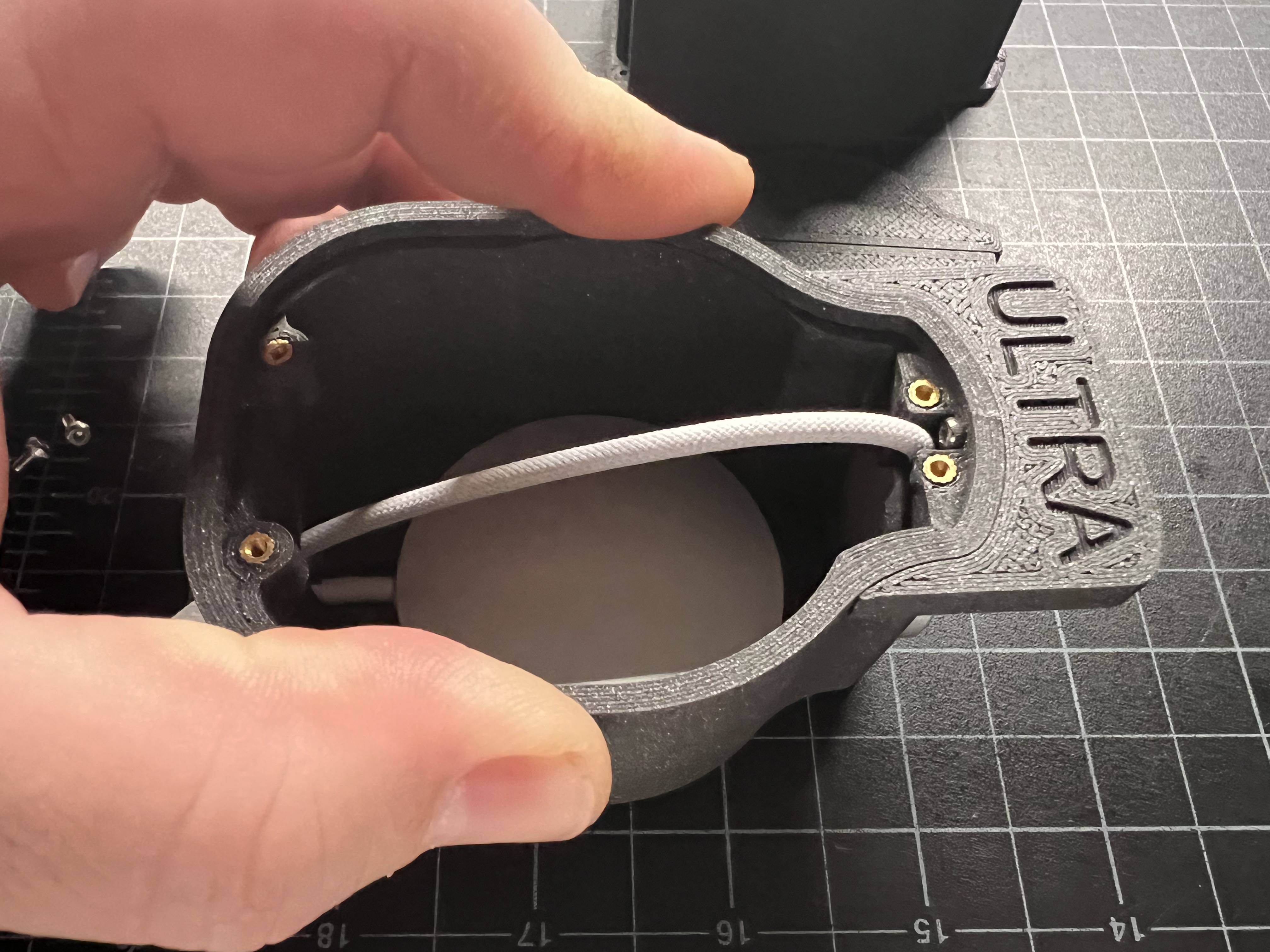 Magsafe charger by Collinsb | Download free STL model | Printables.com