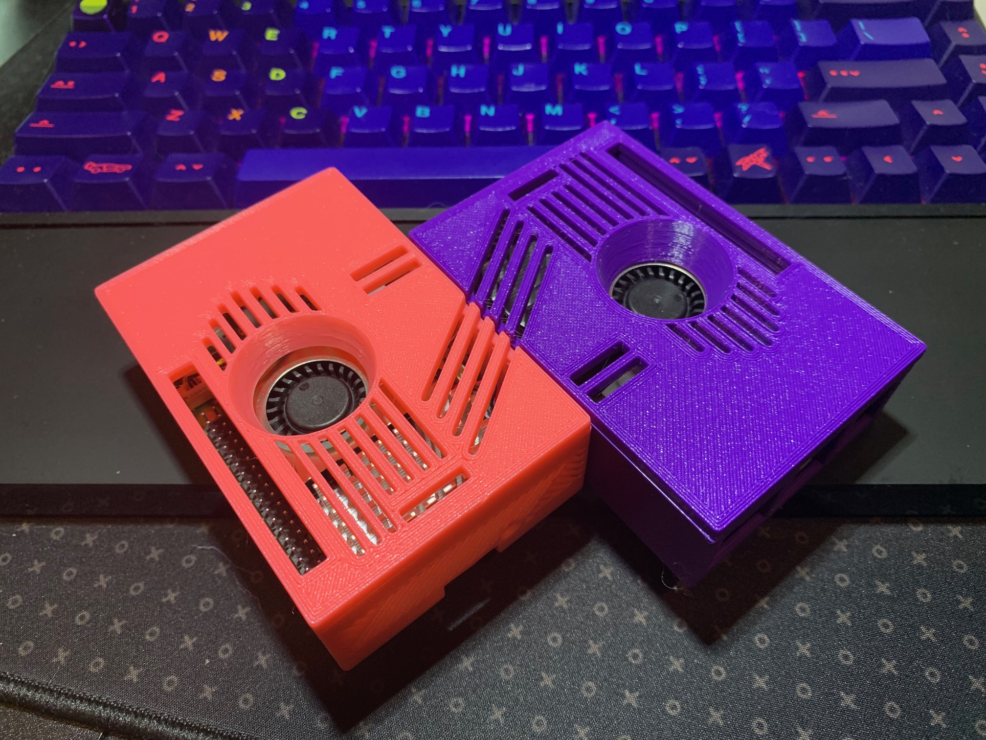 Retro Raspberry Pi 5 Case (snap fit) by the printed cow | Download free ...