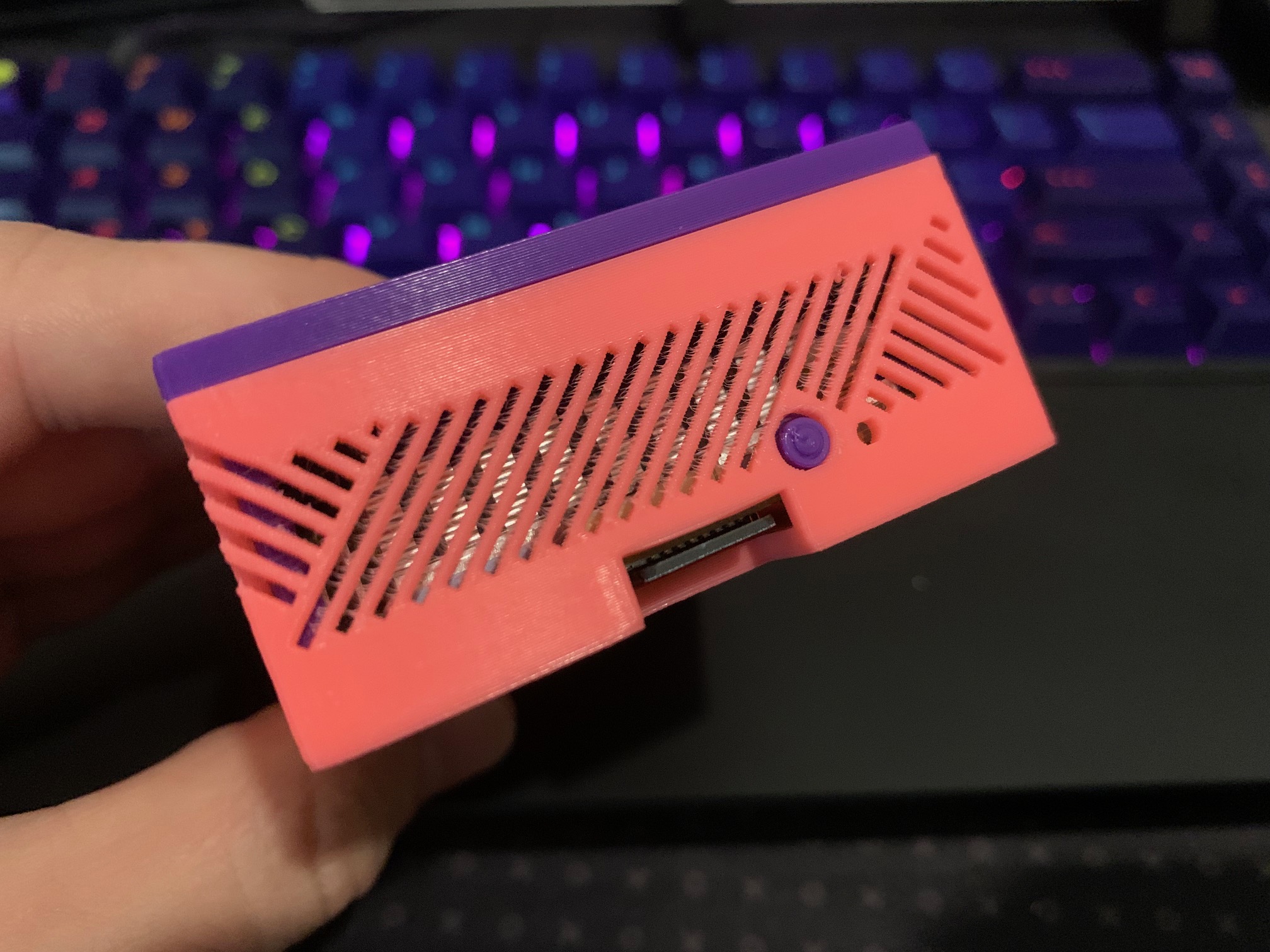 Retro Raspberry Pi 5 Case (snap fit) by the printed cow | Download free ...