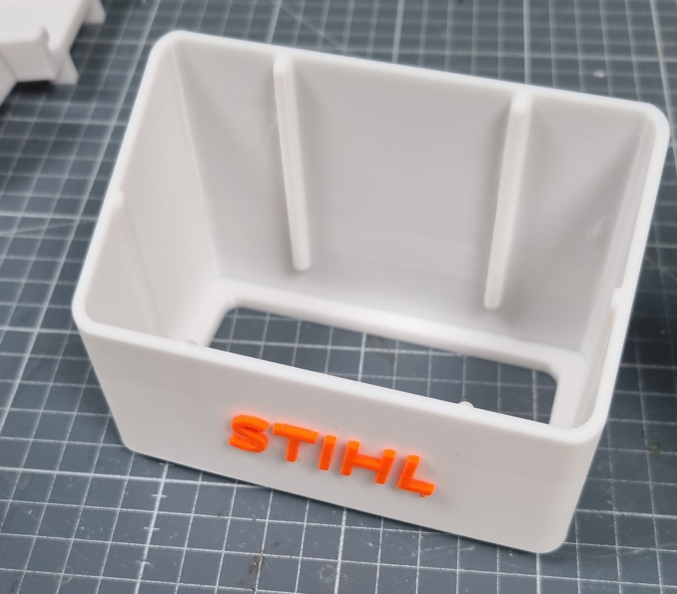Skadis Stihl Battery AP Holder by juke94 | Download free STL model ...