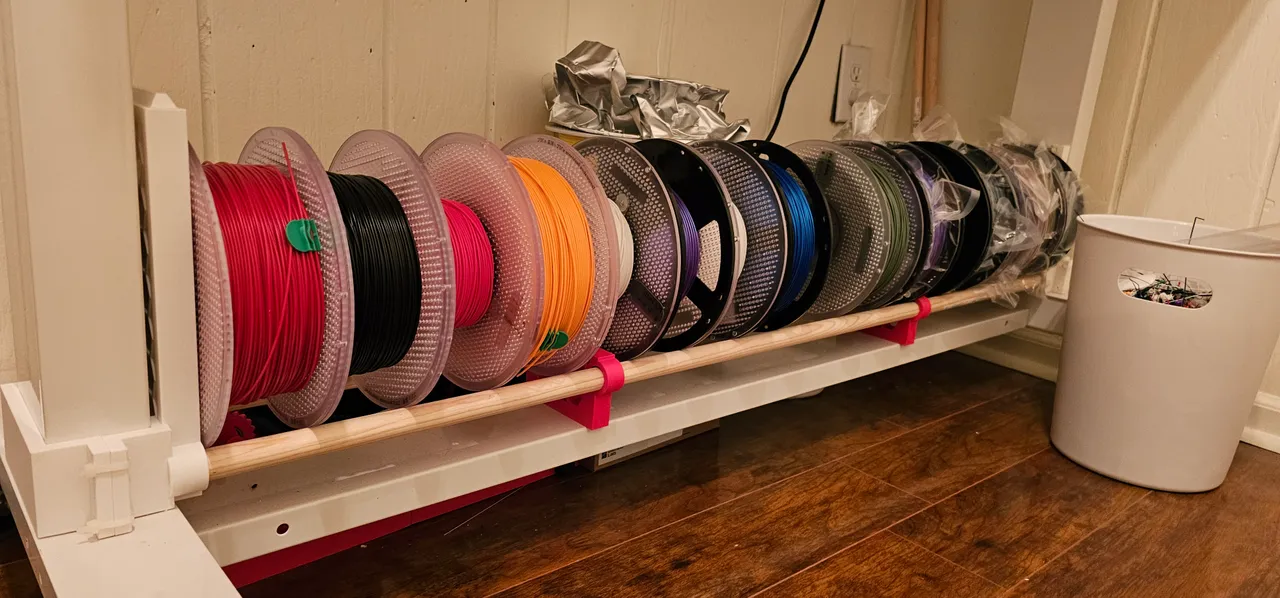 Husky Workbench Filament Rack by Image84 | Download free STL model ...