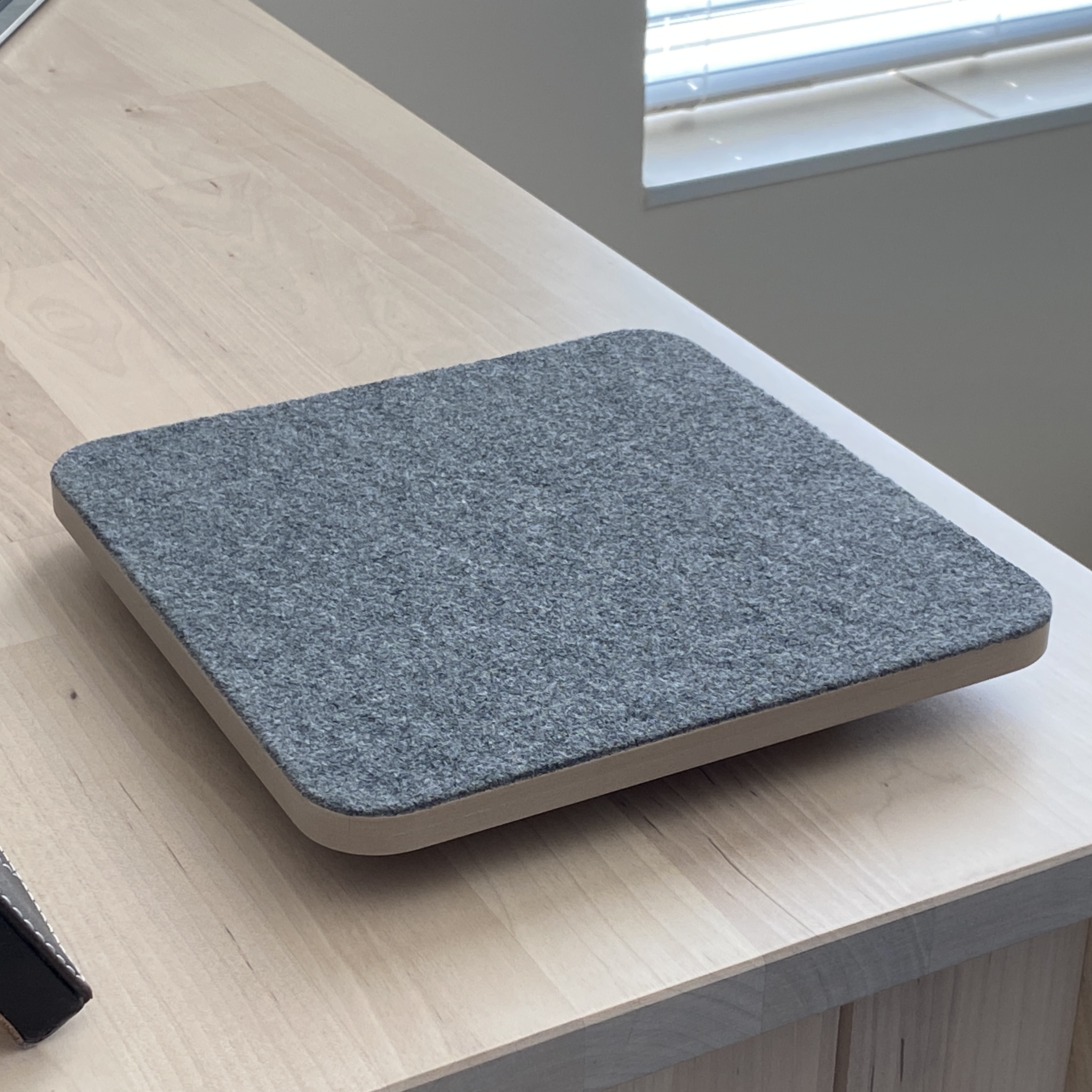 Apple Watch Band Display Case by JH3D | Download free STL model ...