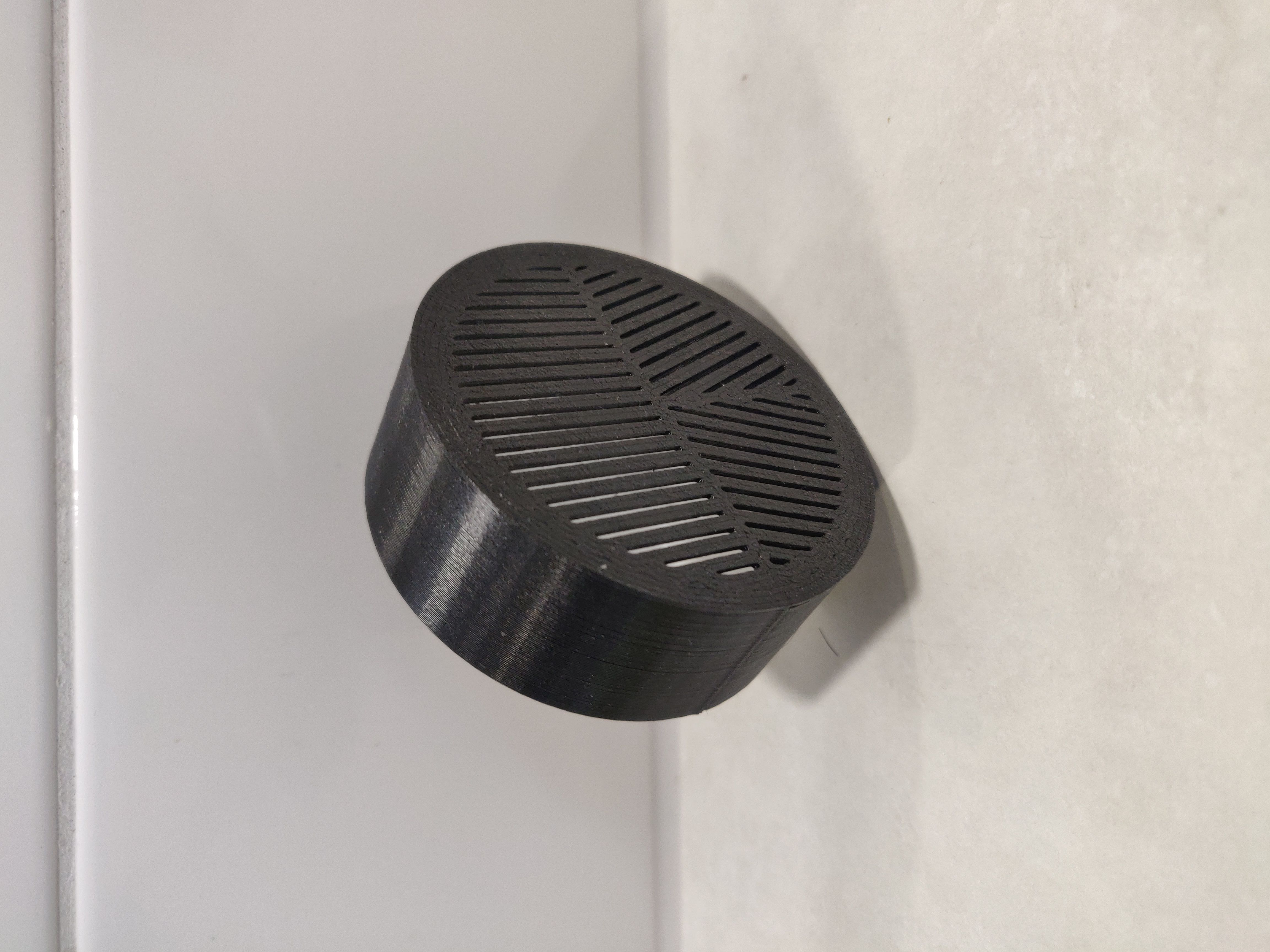 Bahtinov mask for generic 50/200mm guide scope by Max Ullberg ...
