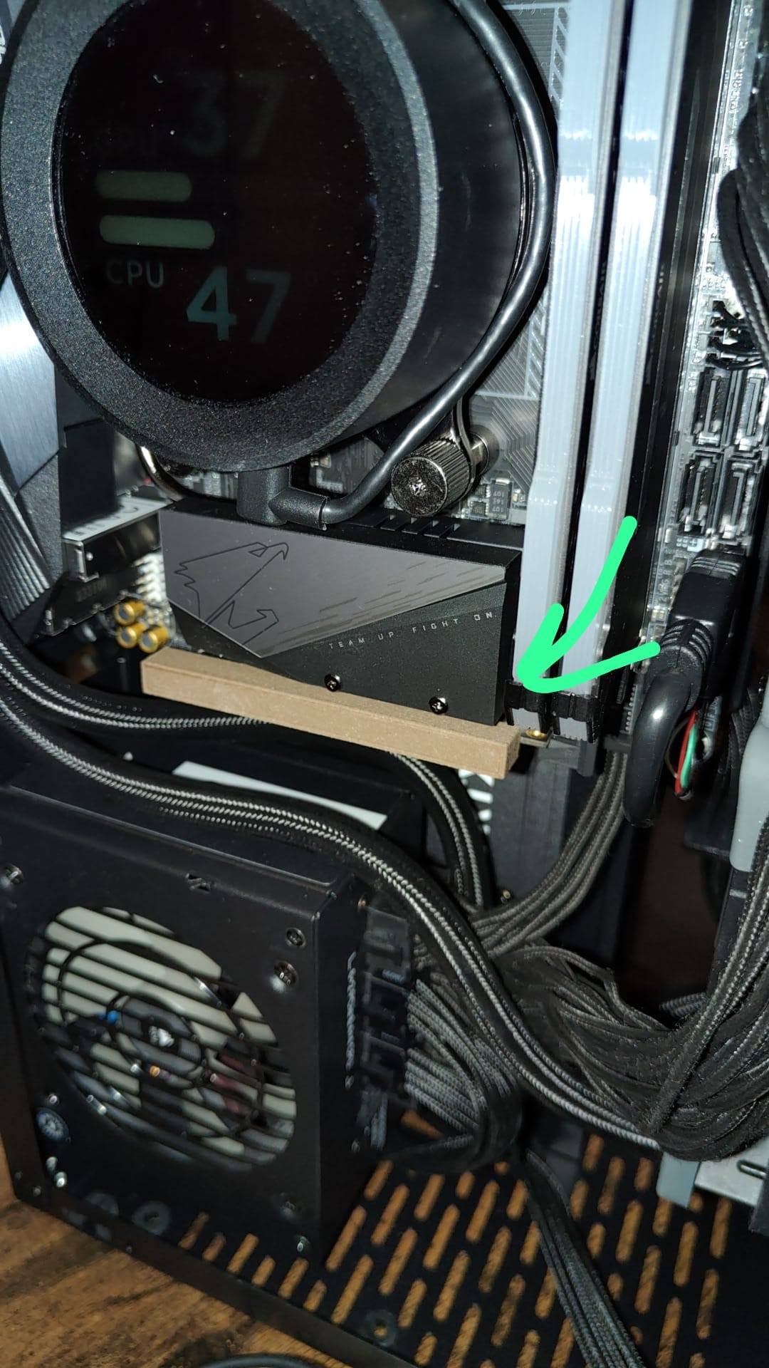 SSUPD Riser cable cover for Meshlicious by Zoo42 | Download free STL ...