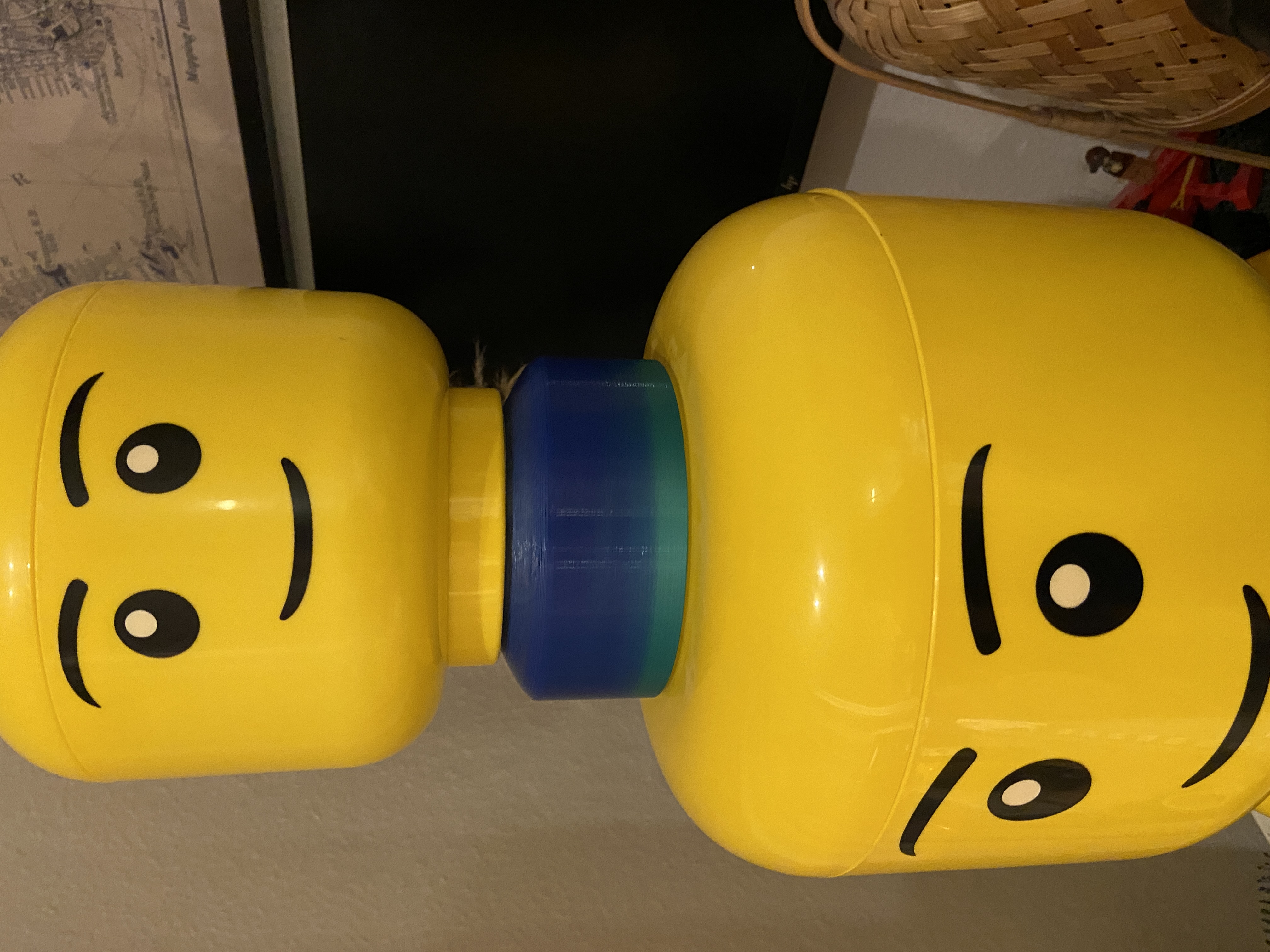 LEGO Head Storage Box Adapter M to S by g0ttschalk | Download free STL ...