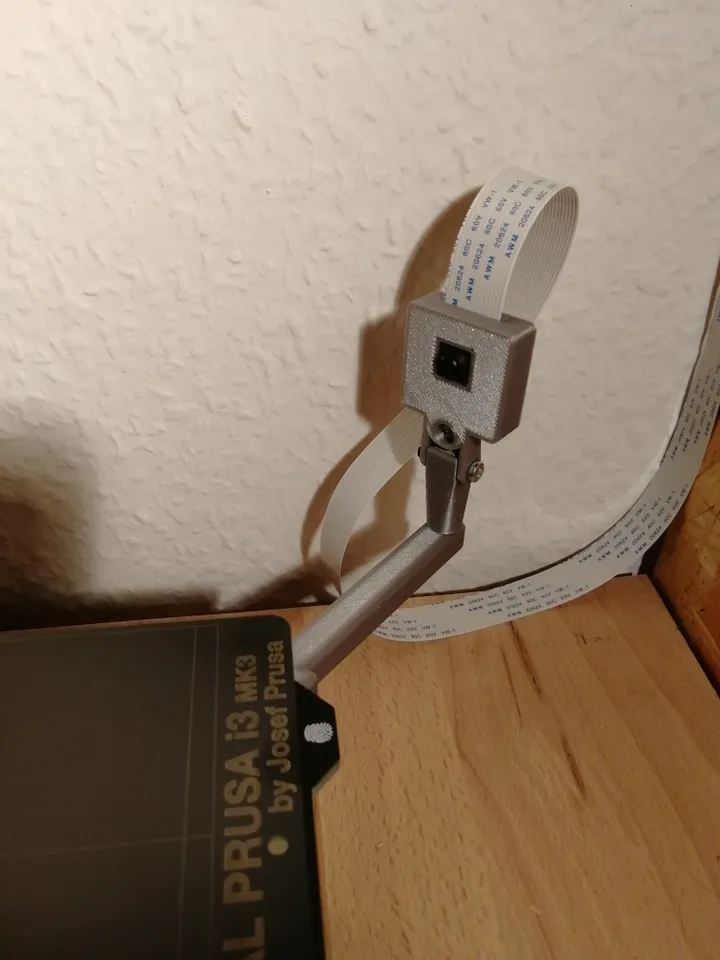 Customizable Raspberry Pi Camera Bed Mount (Prusa MK3) by Andreas Gohr ...