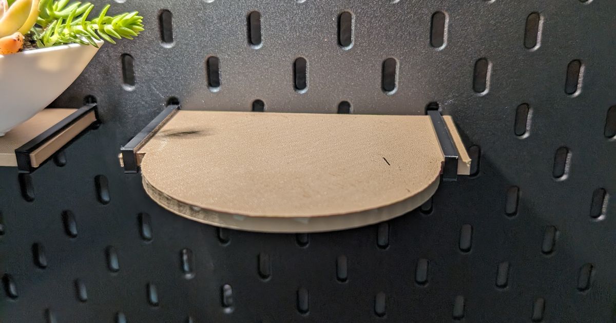 Circular Skadis Shelf with Supports by coldbrewed | Download free STL ...