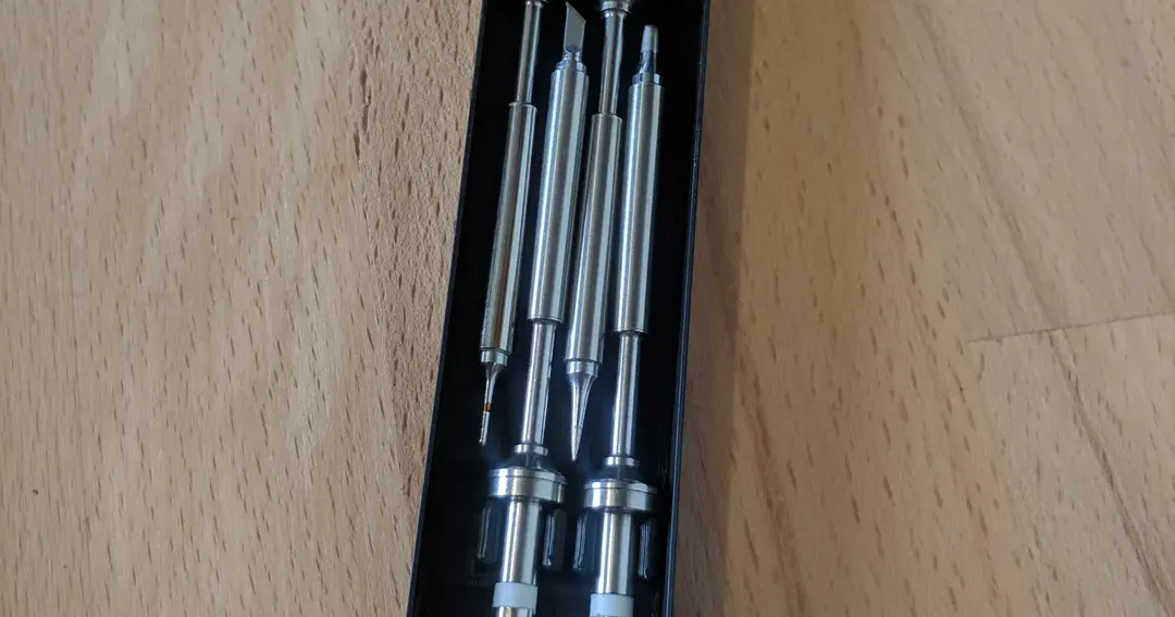 Pinecil / TS100 / TS101 - Standard (long) tips case by Heatbreak ...