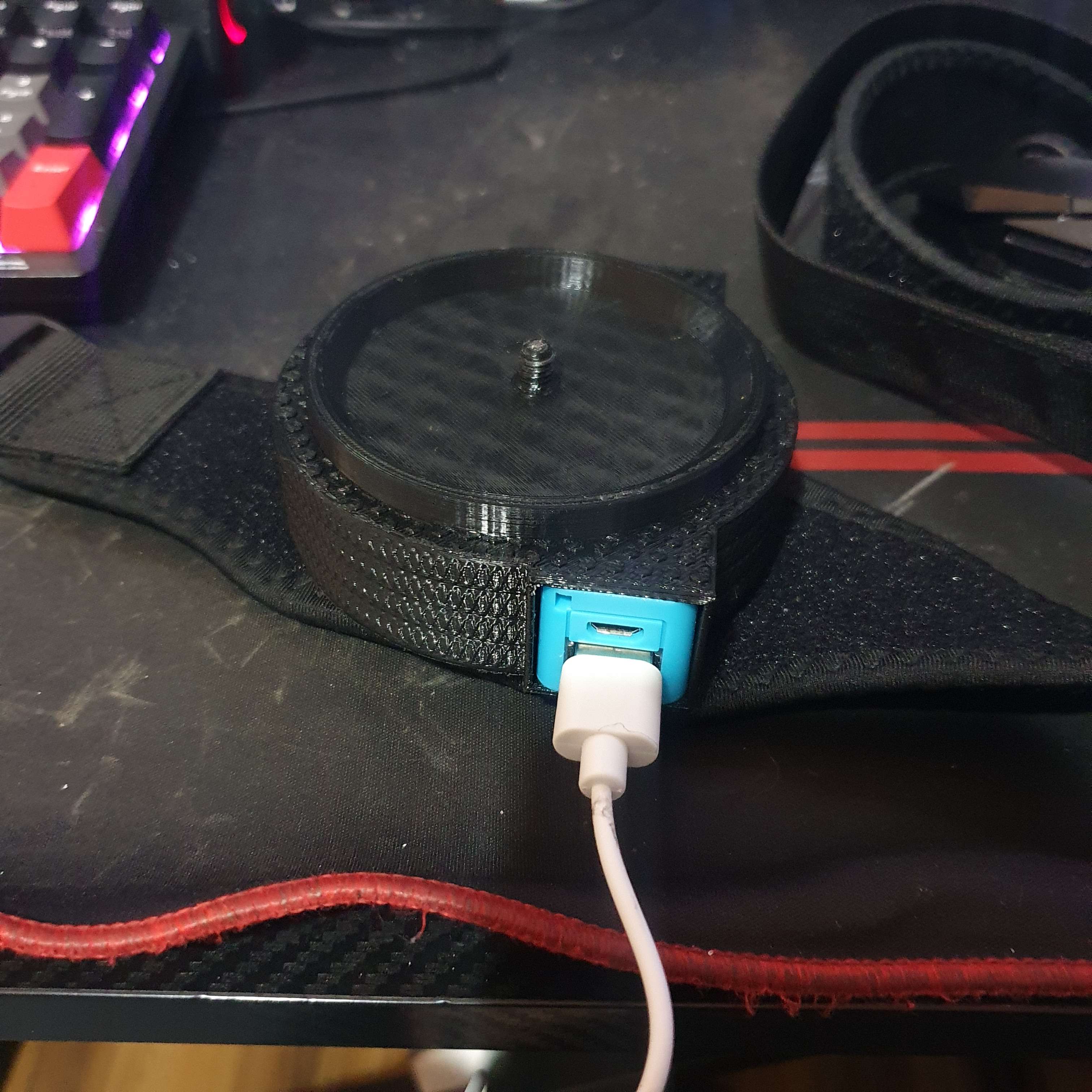 Vive Tracker Cheap Power Bank Adapter by TommyOfNL | Download free STL ...