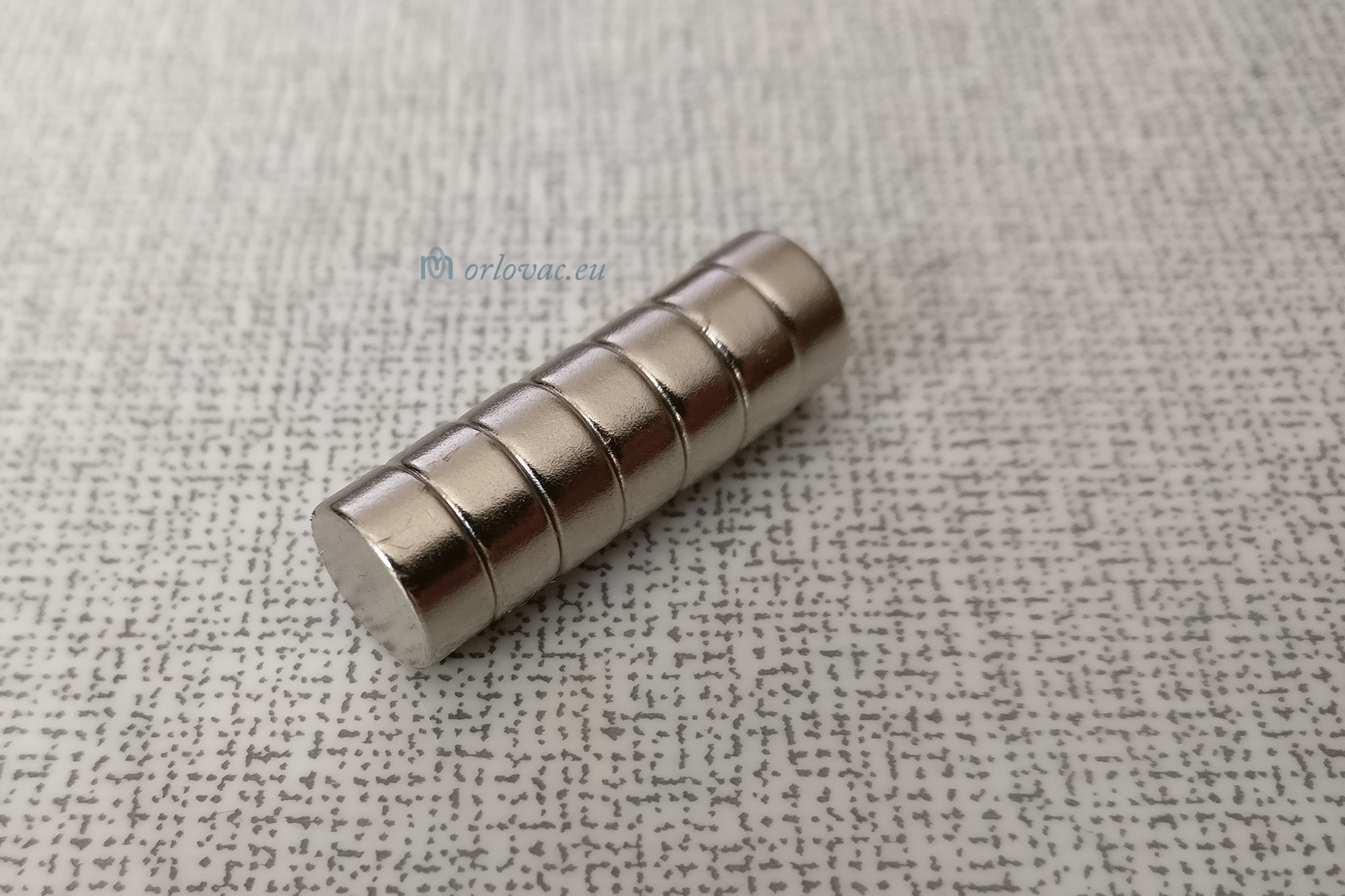 18650 Battery Magnetic Charge Holder by Marin | Download free STL model ...