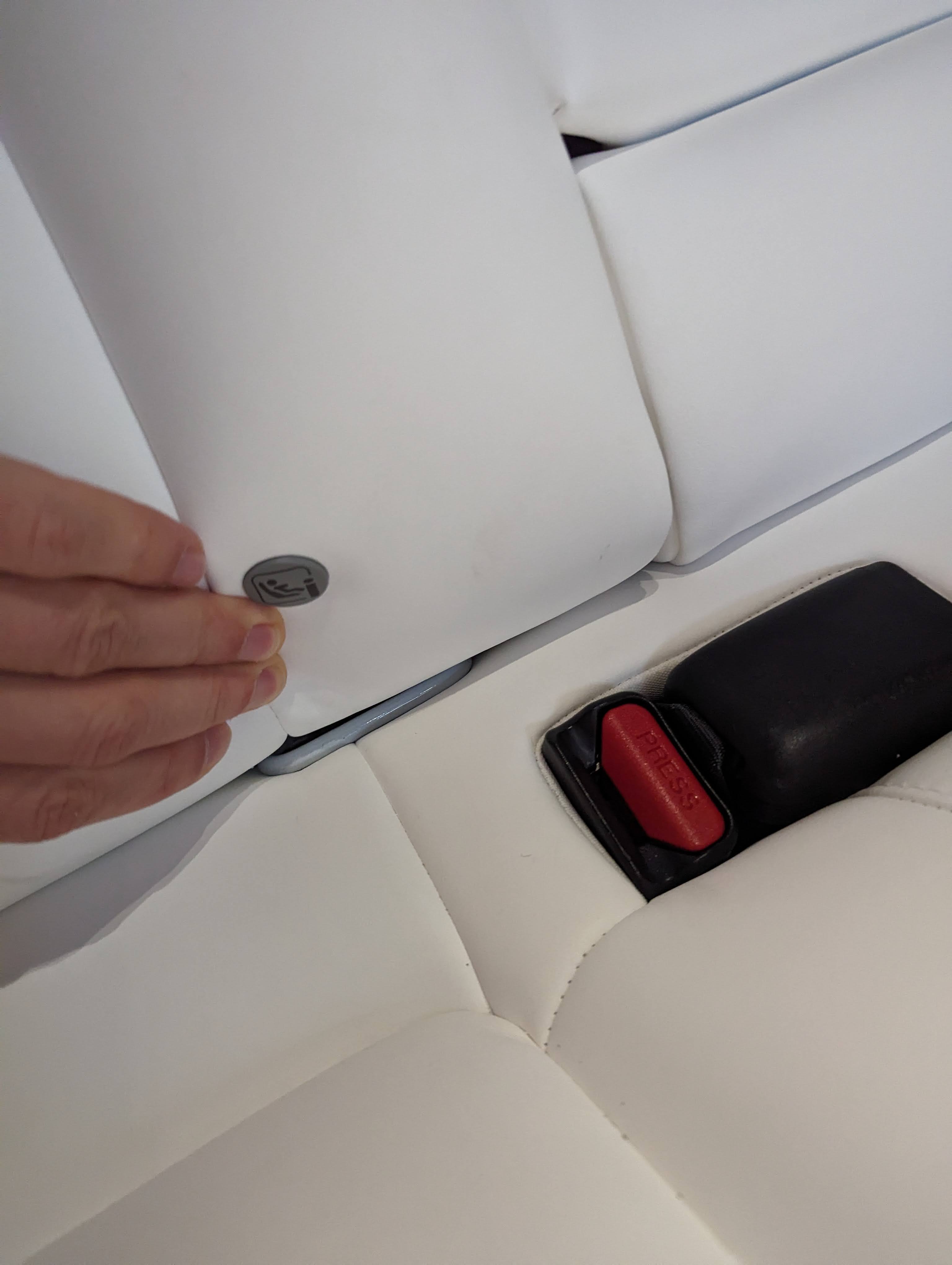 Tesla Model 3/Y Isofix cover, Isofix rubbing squeak solution by ...