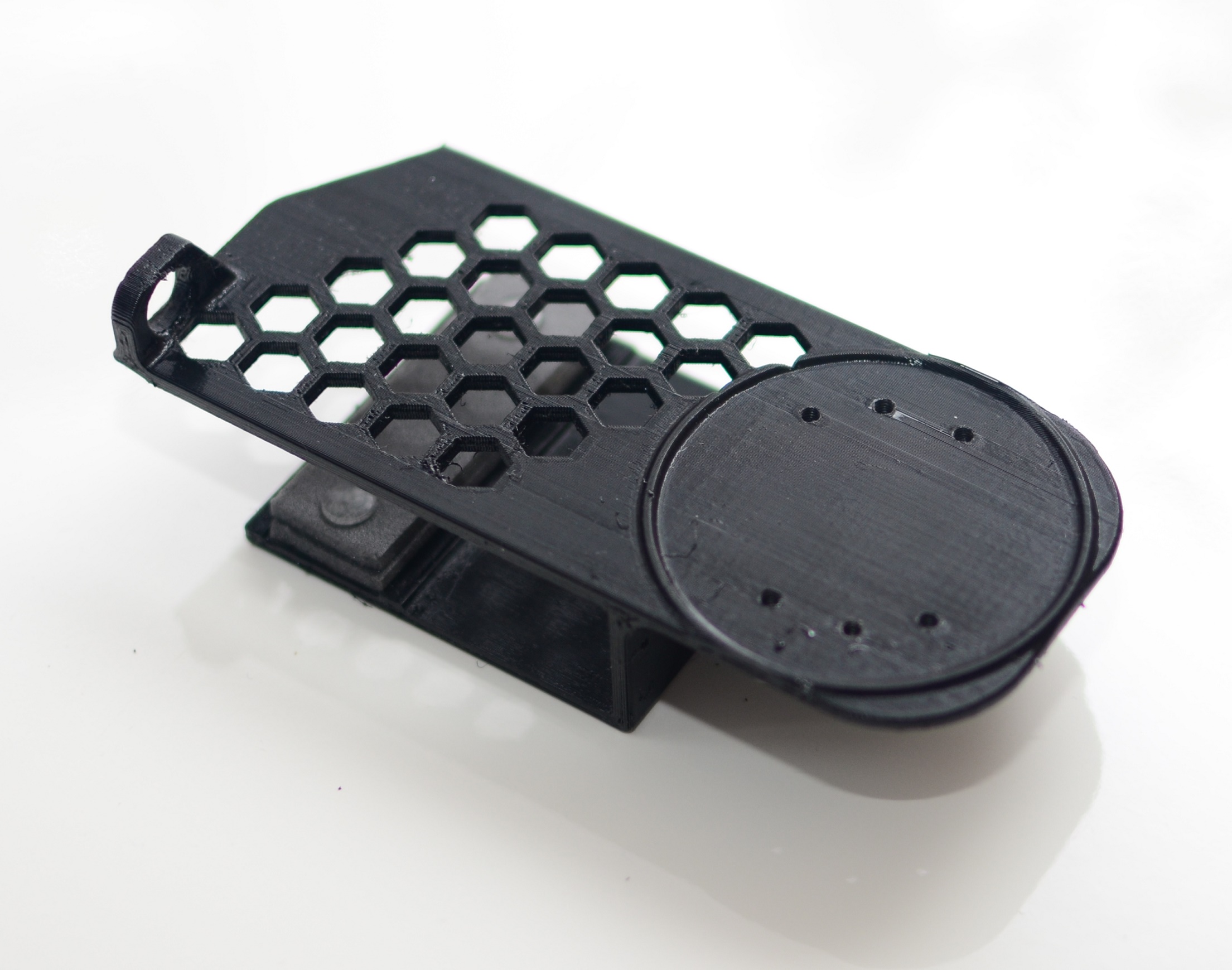 Camera holder by Ondřej Kleger | Download free STL model | Printables.com