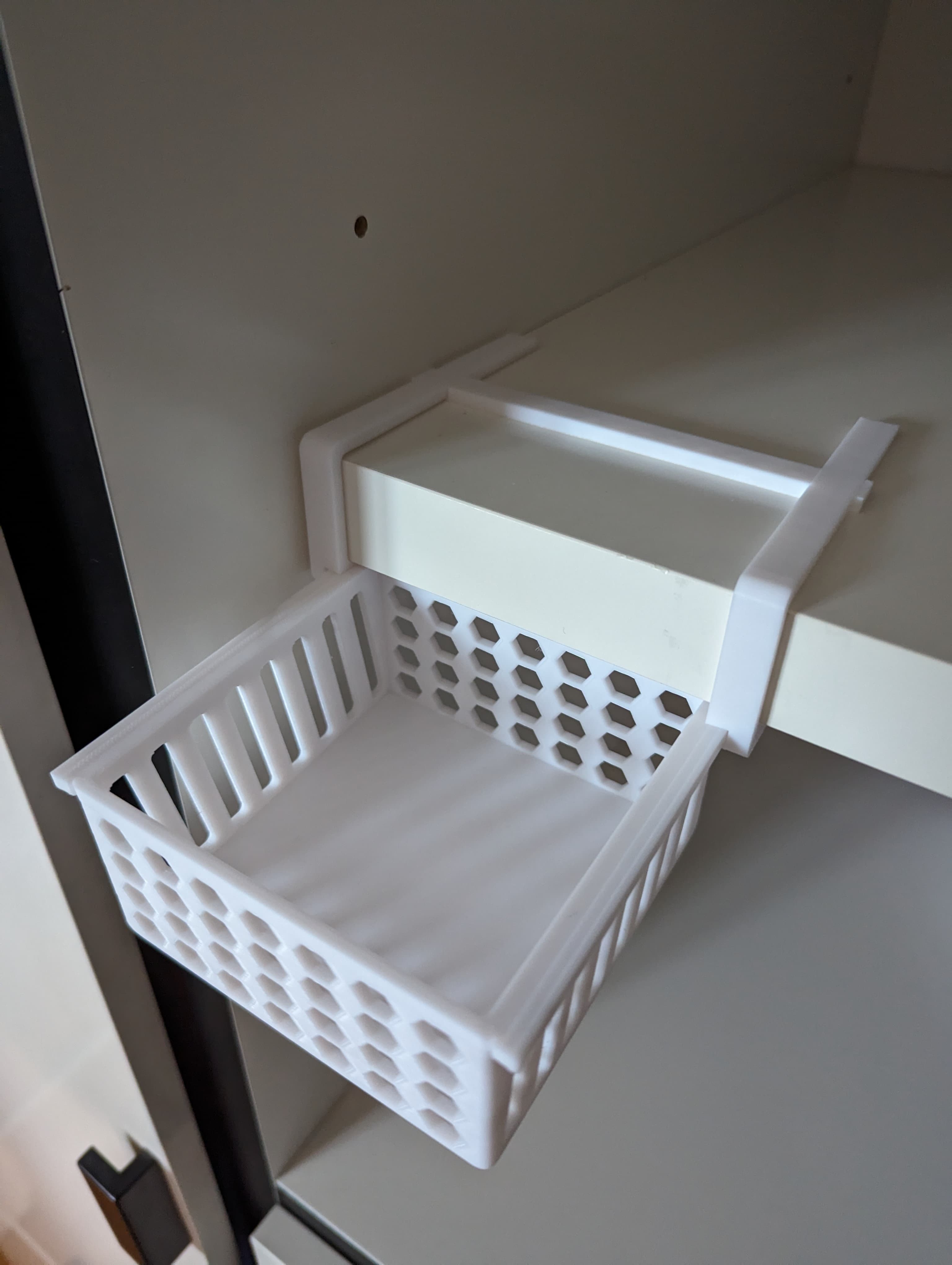 Hanging Basket small / Hängekorb klein by Toll Gedruckt | Download free ...