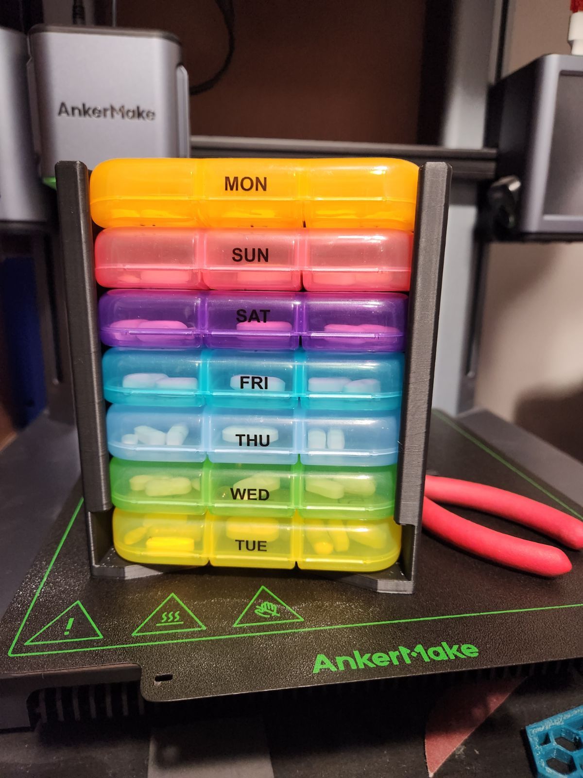 Pill / Vitamin Holder by Cameron Payton | Download free STL model ...