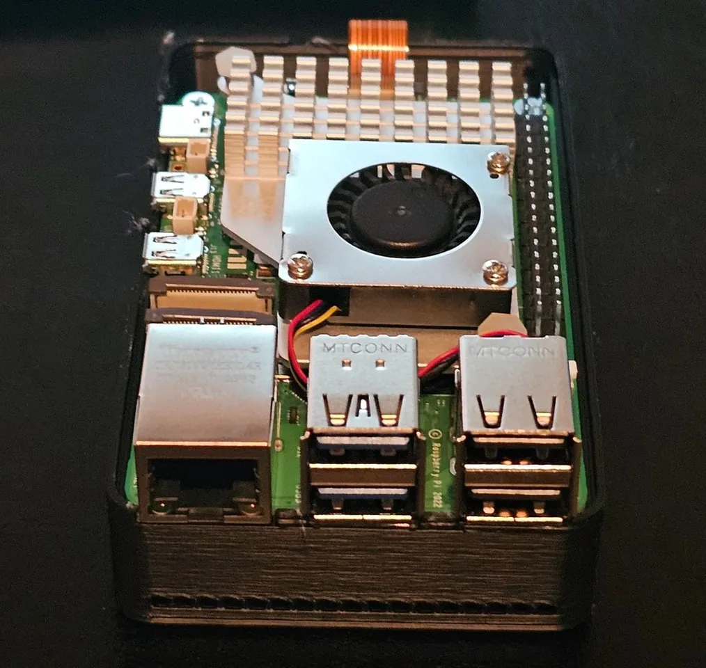 Raspberry Pi 5 Pineberry HatDrive Bottom Case by MacGyverr | Download ...