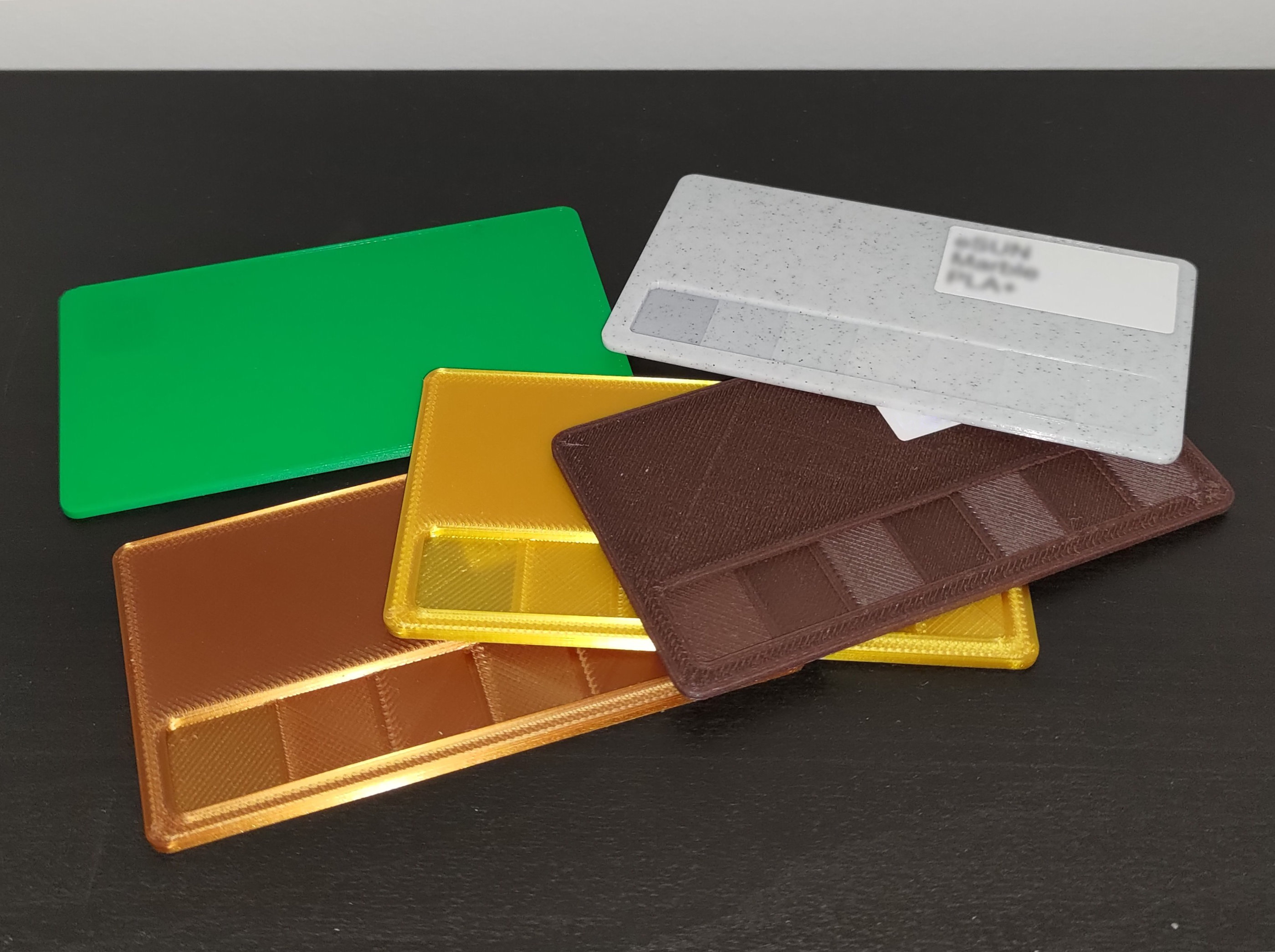 Basic filament card and container by Mathijsco | Download free STL ...