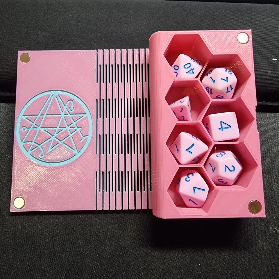 Cutehulhu - Call of Cthulhu dice box by SenpaiCZ | Download free STL ...